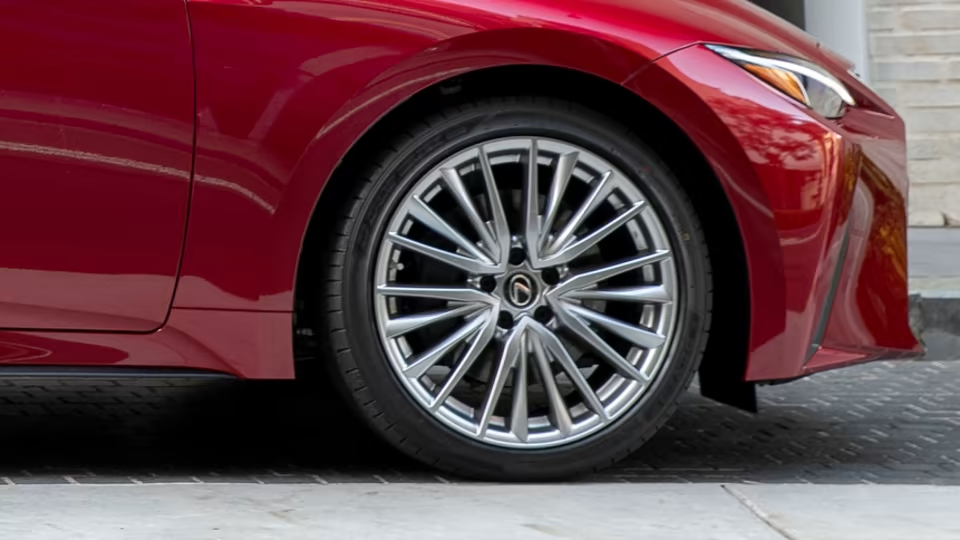 Mâm xe Lexus IS: Bảng giá và Kinh nghiệm thay từ Chuyên gia | G7Auto.vn