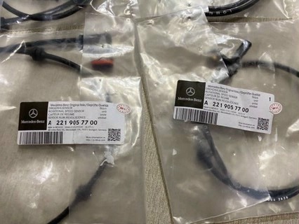 CẢM BIẾN TỐC ĐỘ ABS Mercedes W221