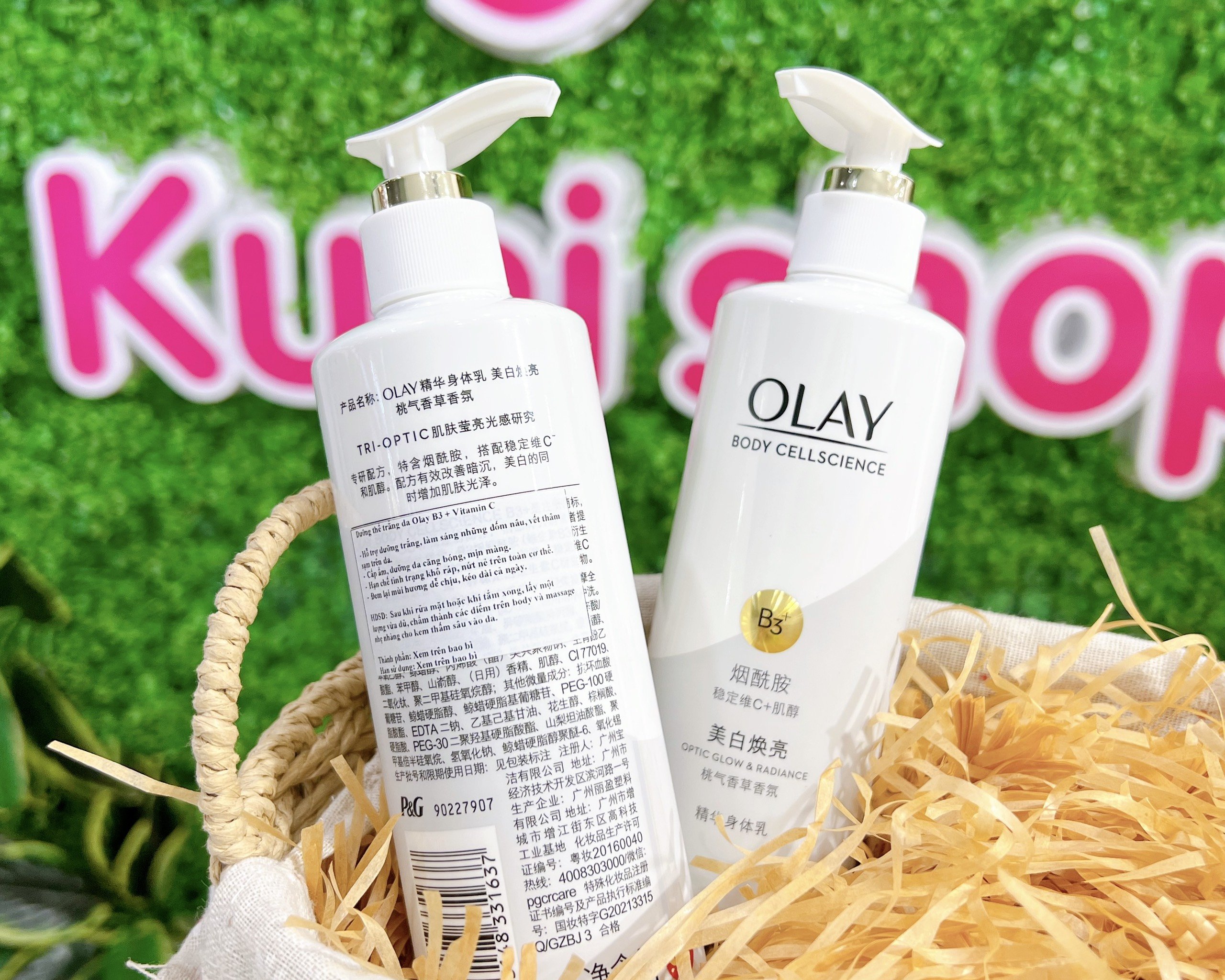 Sữa dưỡng thể làm trắng da Olay B3 + Vitamin C