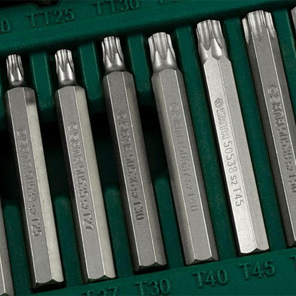 Bộ đầu vít đóng 8mm 31 chi tiết ngắn dài Sata 09327