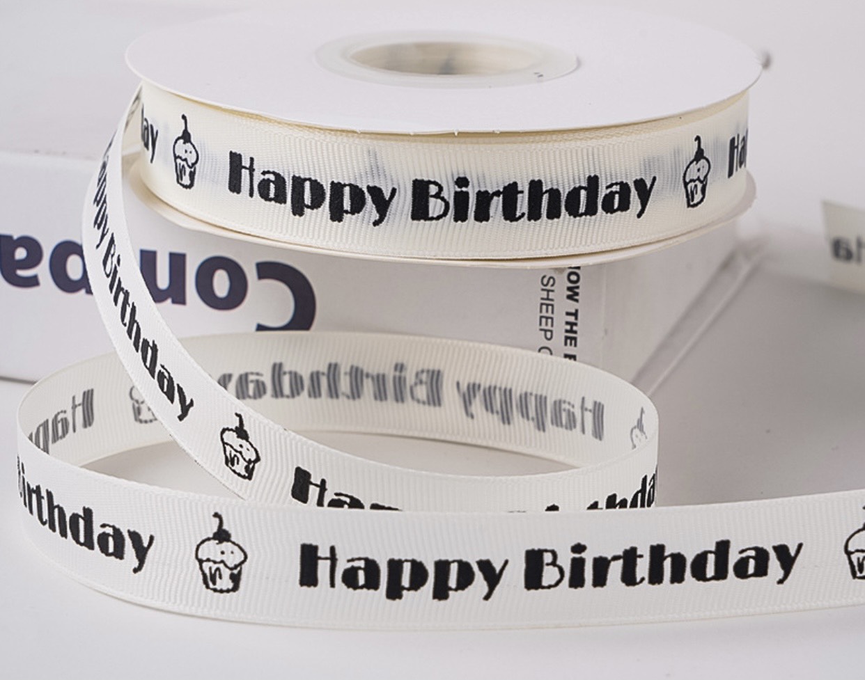 Ruybang HPBD kem in chữ HPBD và cupcake-ĐEN (2cm x 35m). phukienthuynga