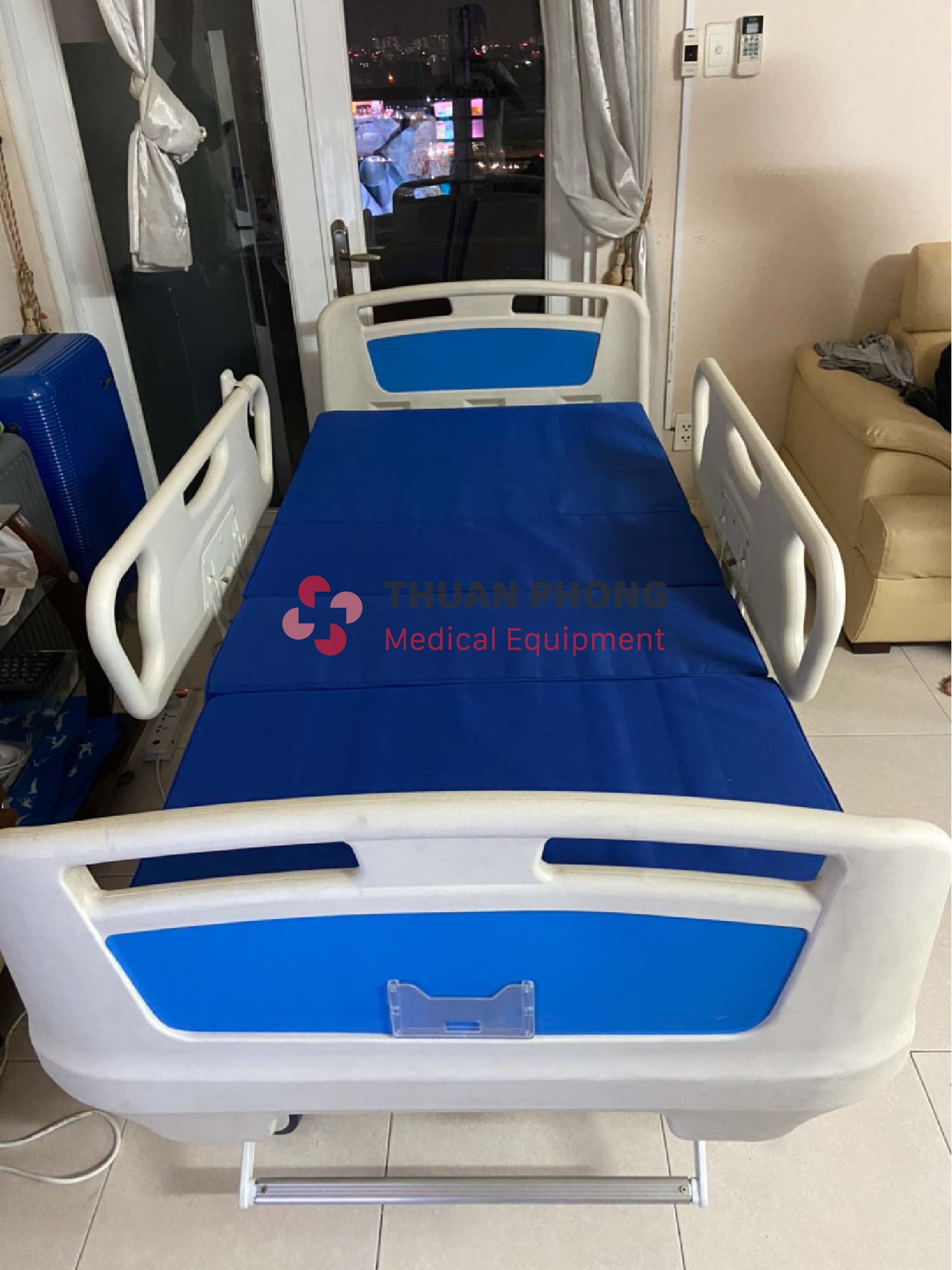 GIƯỜNG ĐIỆN 3 CHỨC NĂNG CAO CẤP TJM-GD03B Y tế giá sỉ