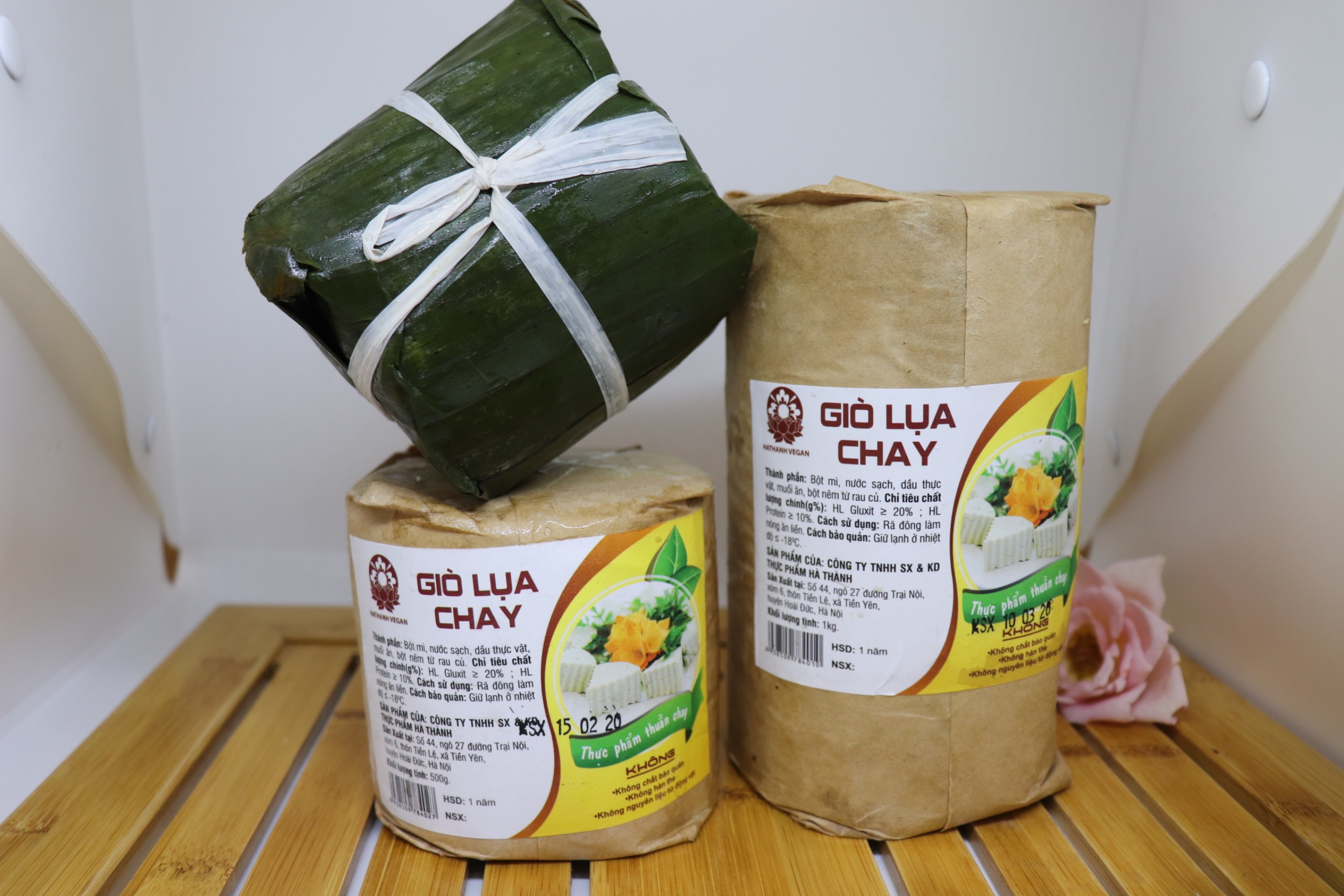 Giò lụa chay VEGAN RESTAURANT