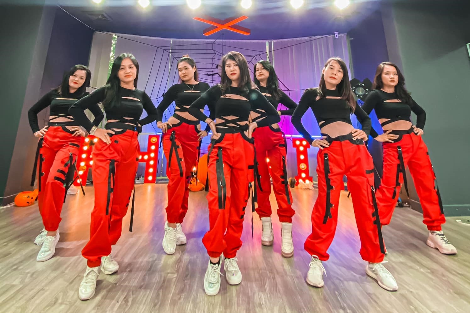 h-c-nh-y-kpop-dance-ch-t-550k