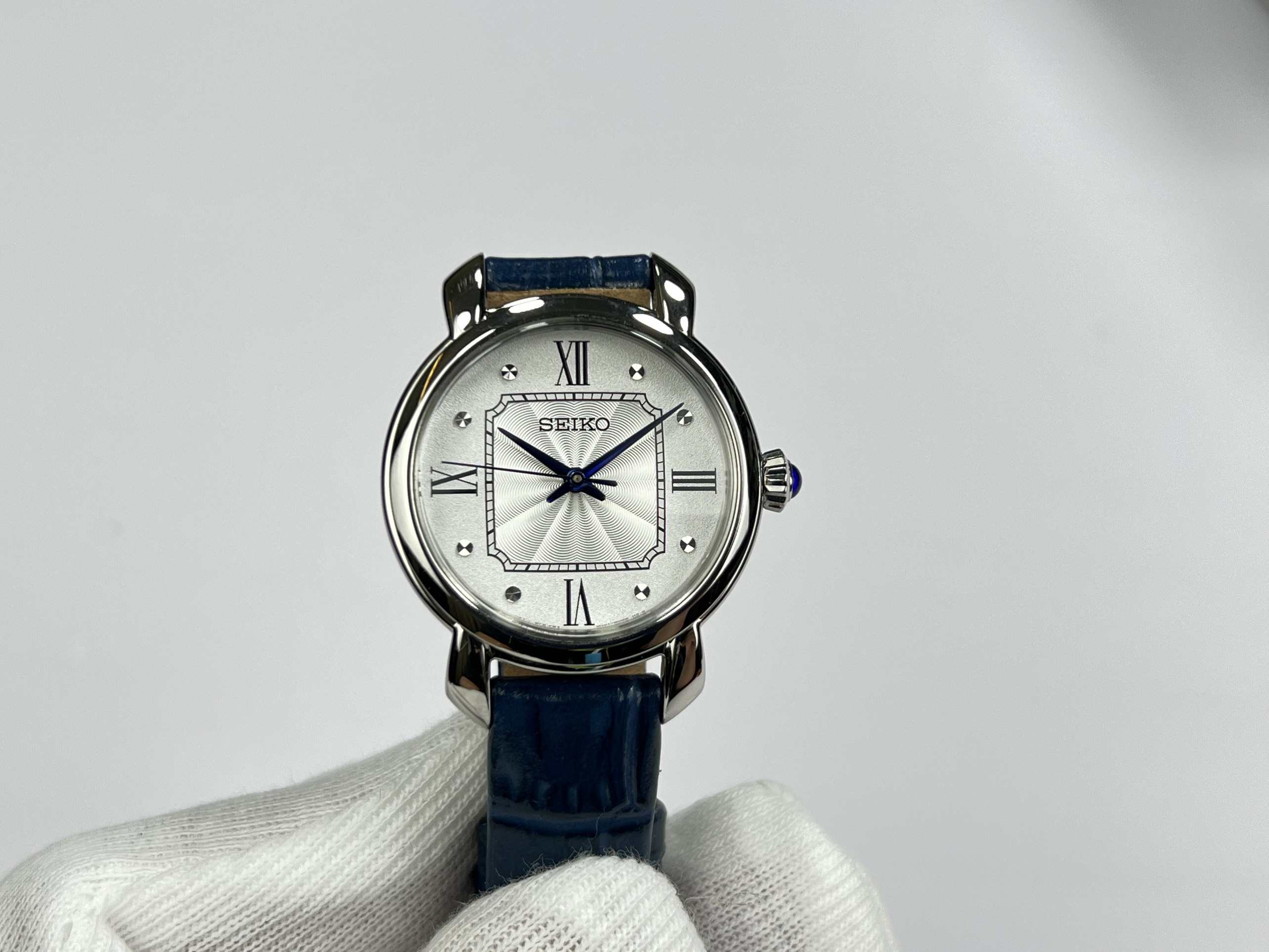 Đồng Hồ Nữ Seiko Regular SUR497P2