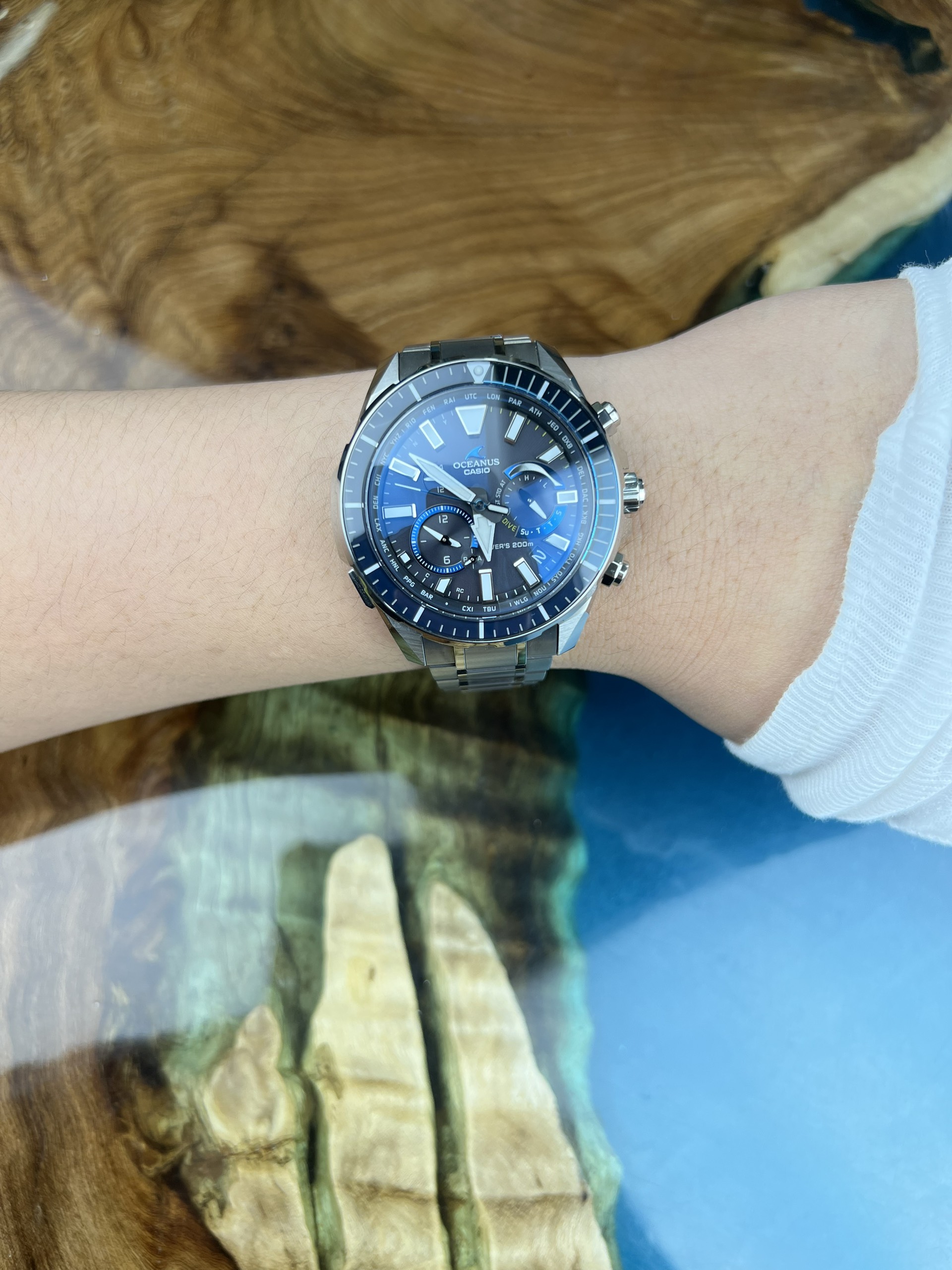 Casio "Oceanus Casharo Divers" OCW-P2000-1AJF