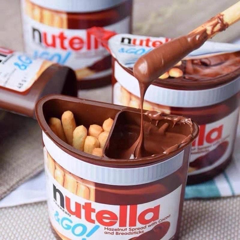 Bánh que giòn chấm chocolate hạt dẻ Nutella & Go Breadsticks 52g