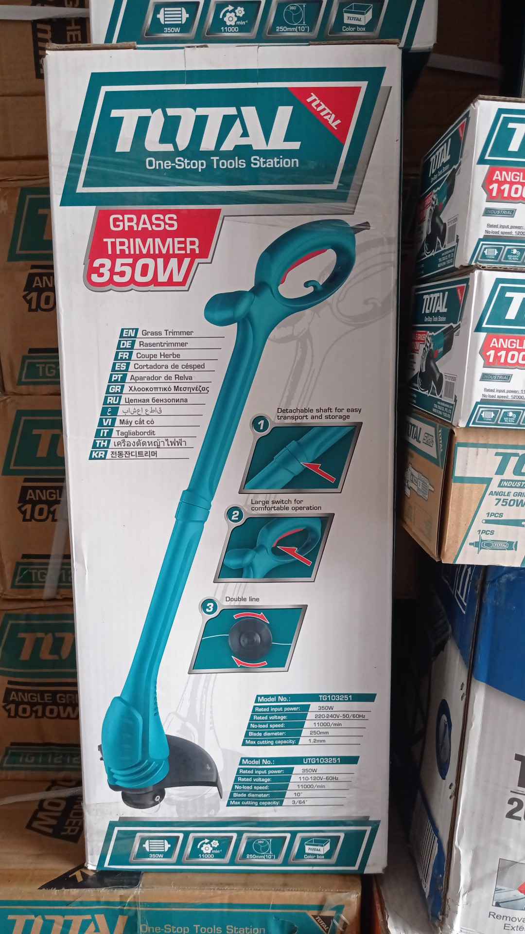 Máy cắt cỏ cầm tay dùng điện 350W TOTAL TG103251