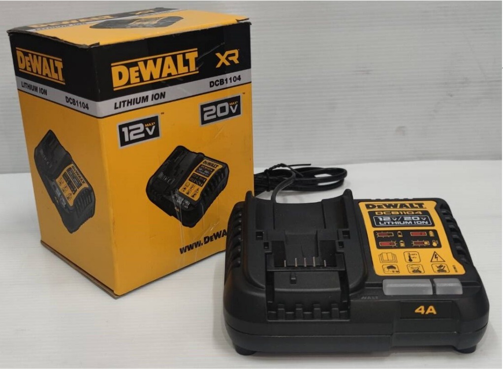 Bộ sạc pin 10.8-20V max Dewalt DCB1104