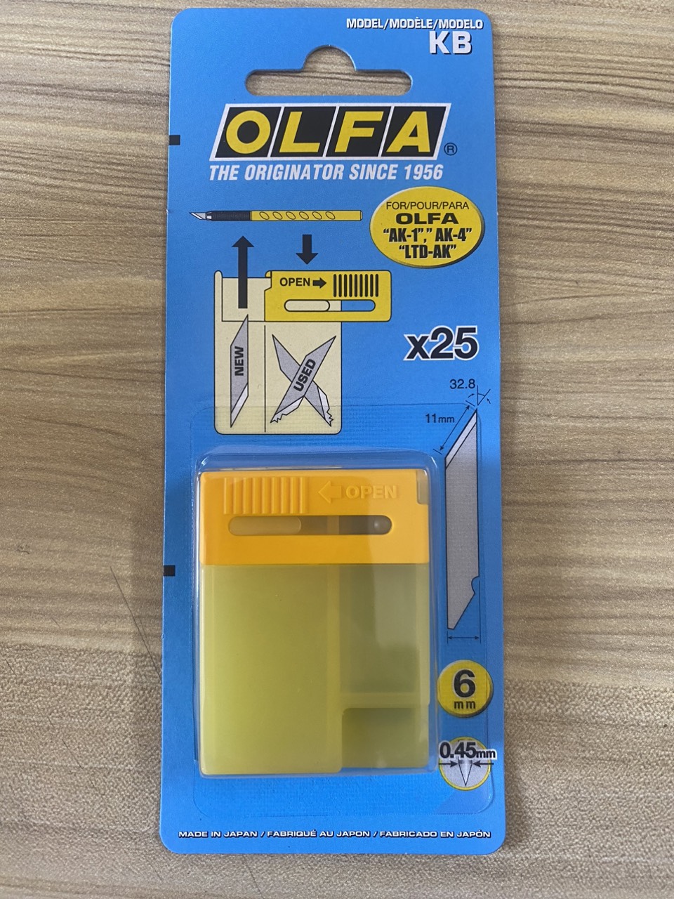 Hộp lưỡi dao Olfa KB