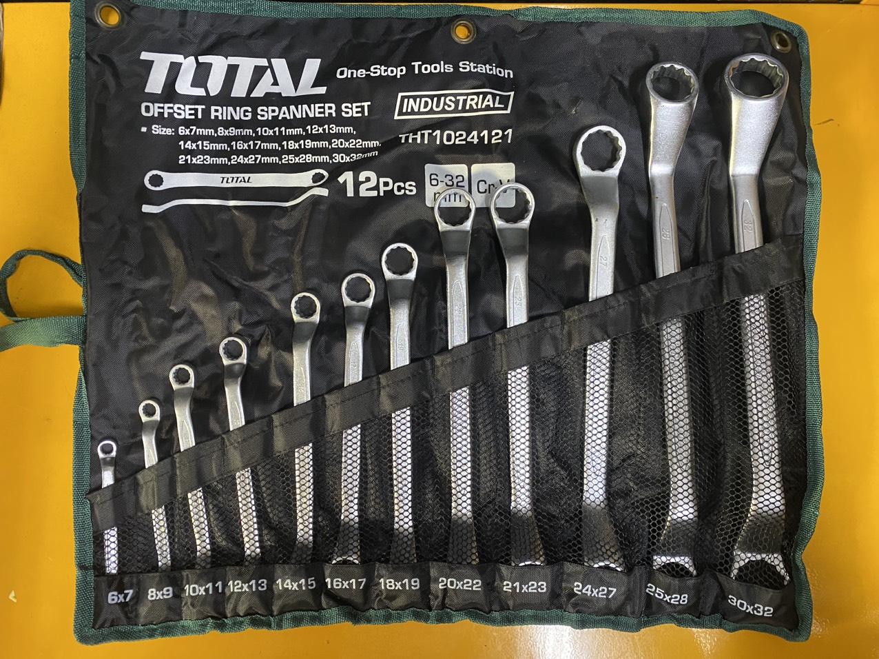 Bộ cờ lê hai đầu vòng 12 chi tiết 6-32mm Total THT1024121