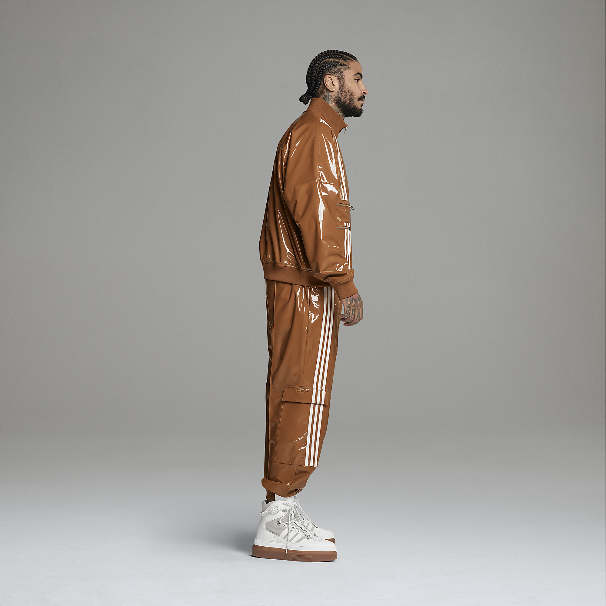 Áo khoác Ivy Park x Adidas Latex 'UNISEX' | Duyet Fashion