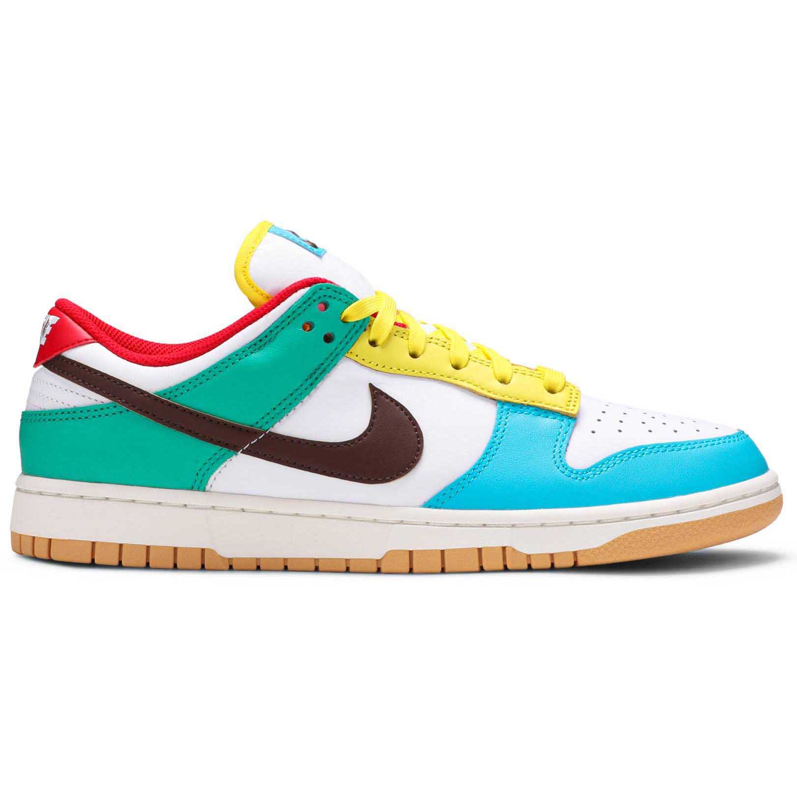 Nike Dunk Low SE 'Free.99 - White' | Duyet Fashion