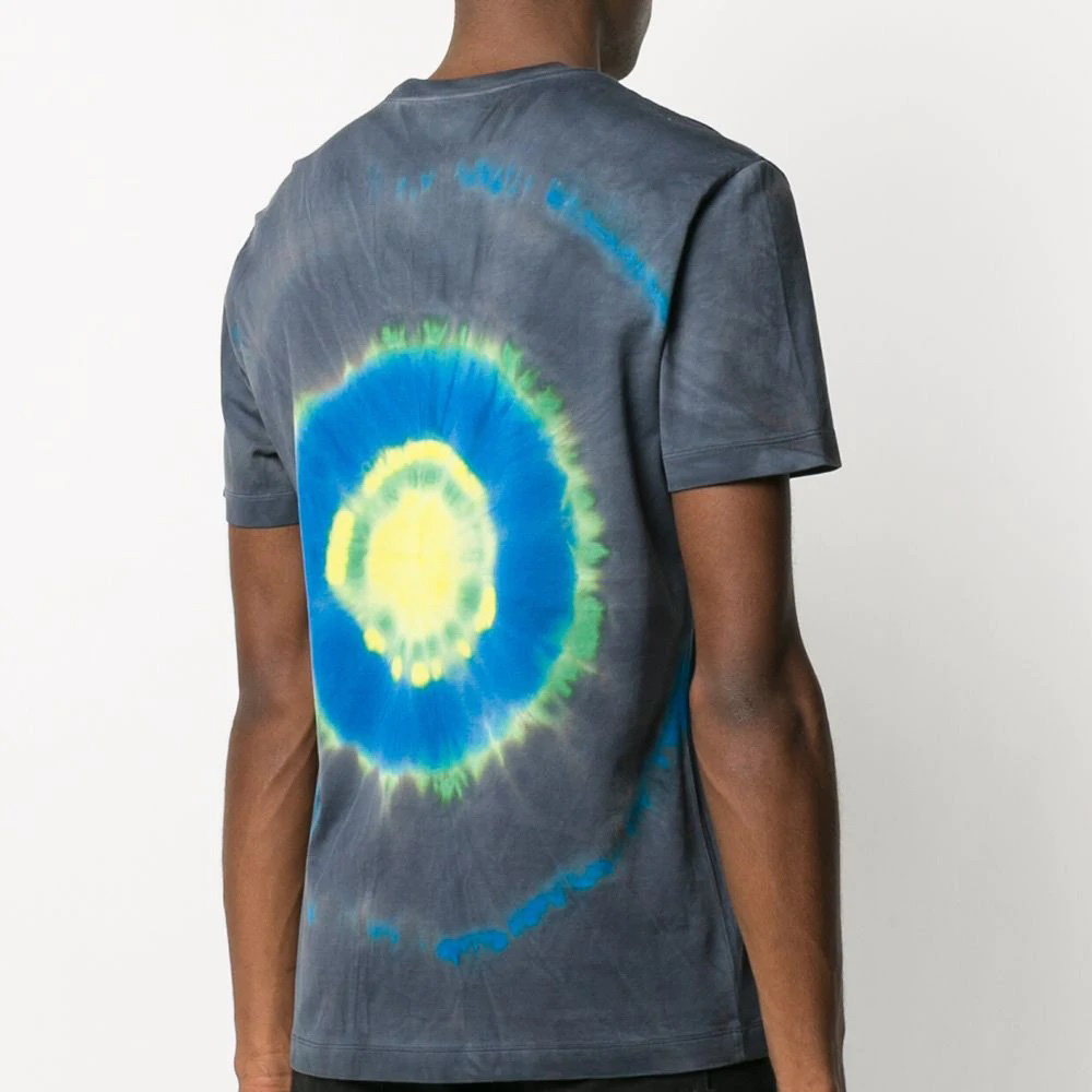 Versace T-Shirt mit Batik-Print 'Blue' | Duyet Fashion