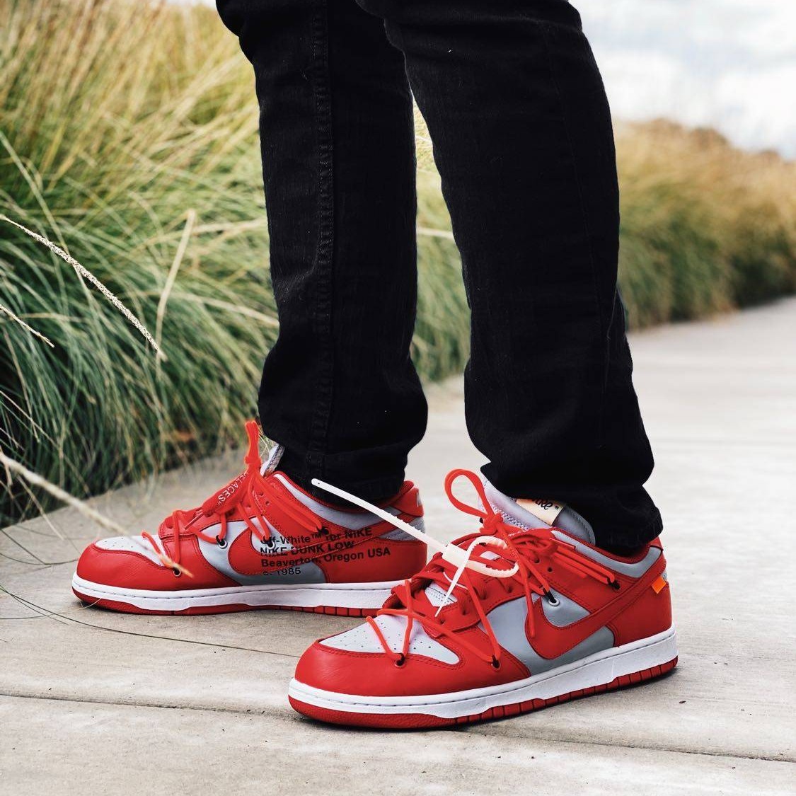 Off-White x Nike Dunk Low 'University Red' | Duyet Fashion