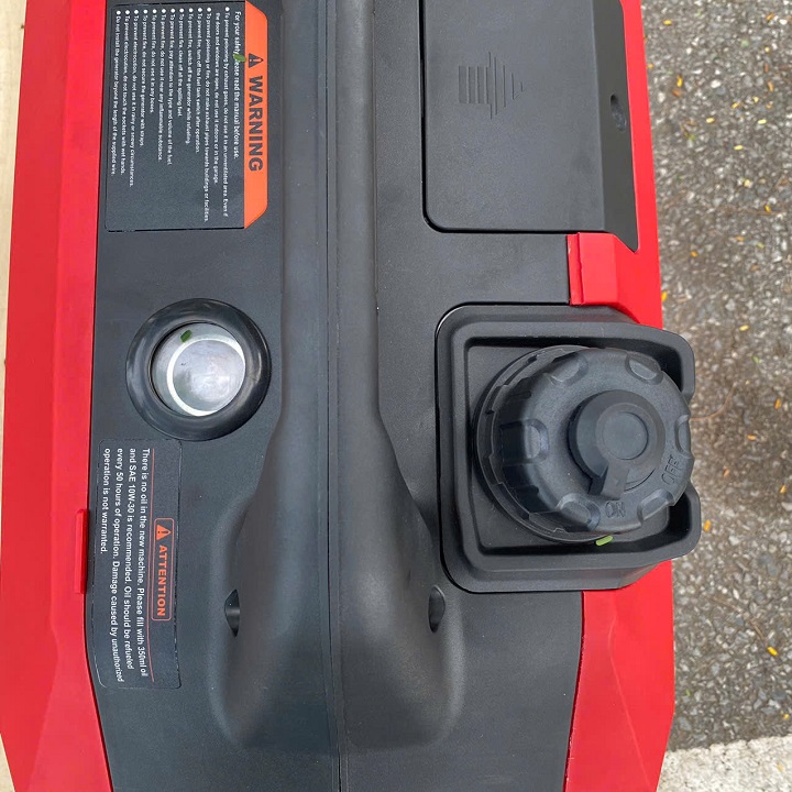 Máy Phát Điện Chạy Xăng Inverter 3KW Hakuda HKD3000IEPRO