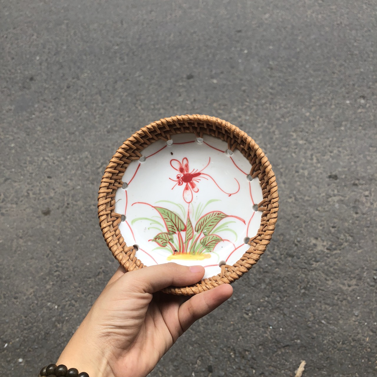 Dĩa Sứ Tròn đan Mây Đĩa Sứ Viền Mây Tre đan Tay Decor đựng đồ