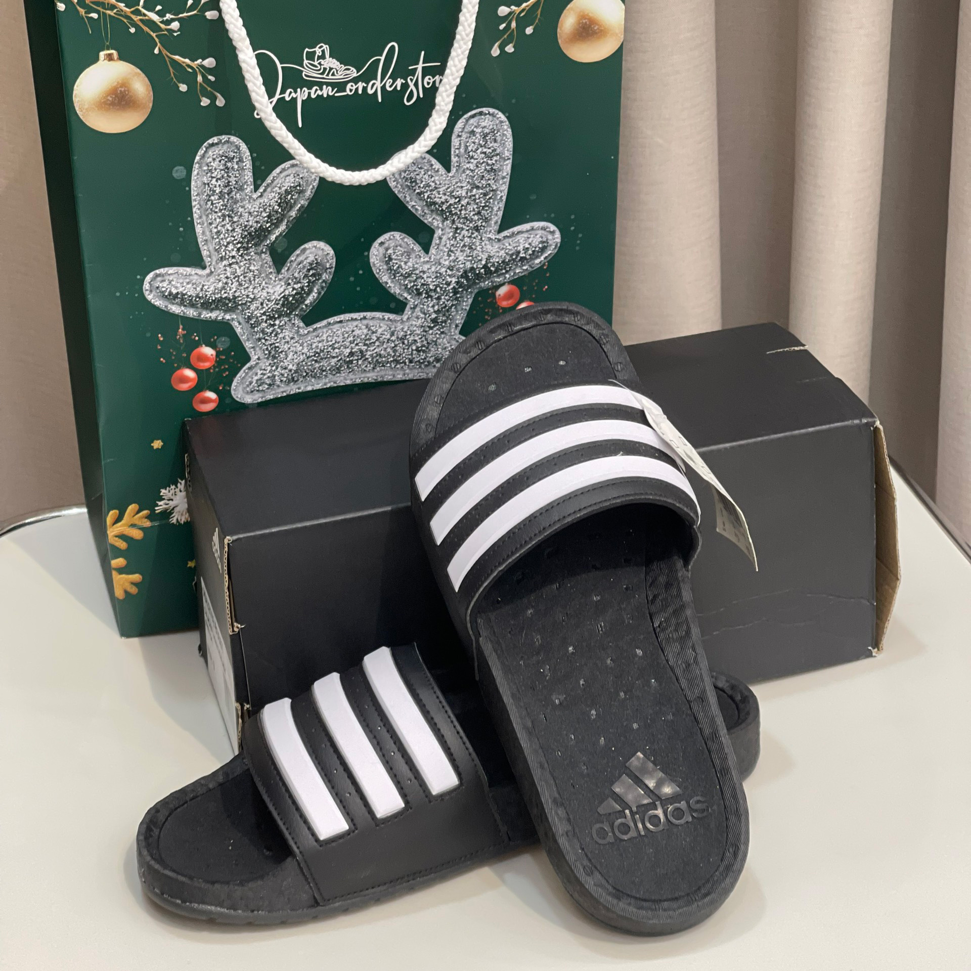 Dép Adidas Adilette Boost Cloud White Black FY8154