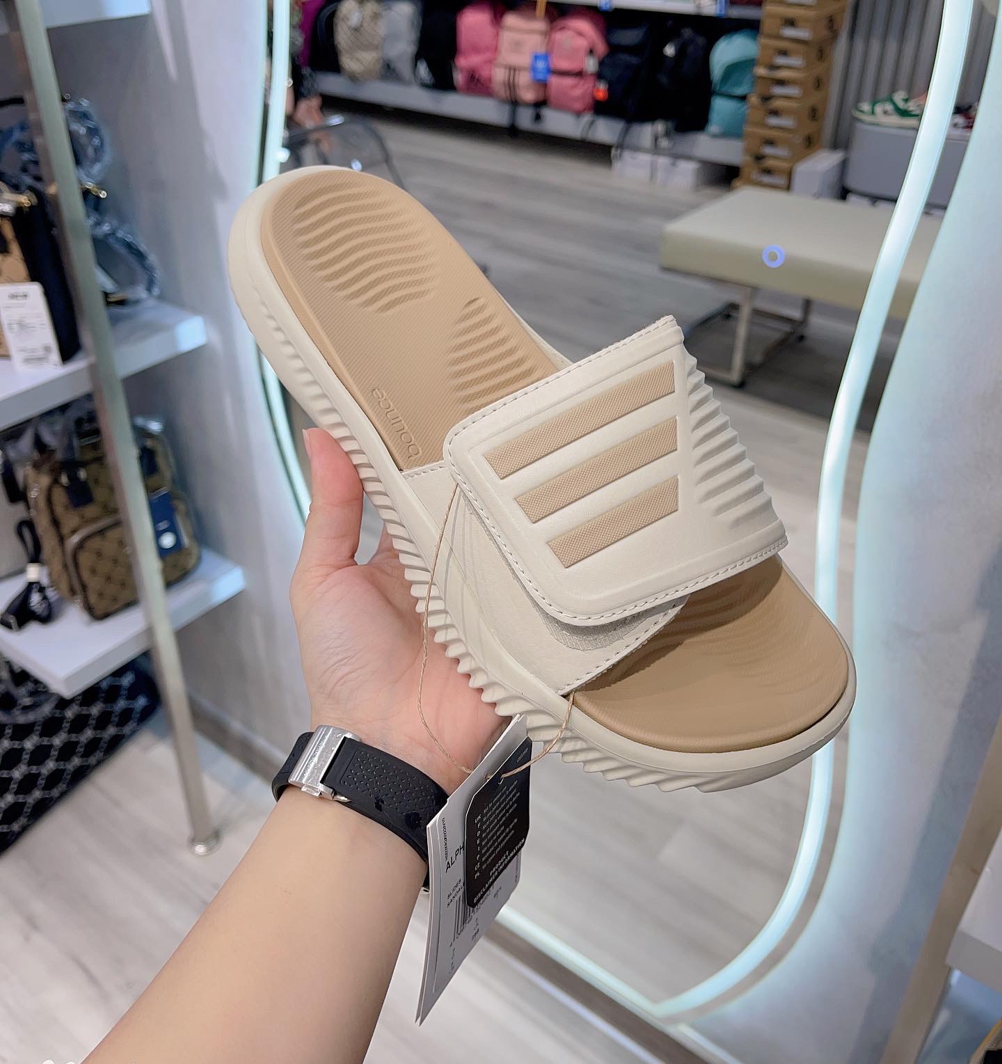 Dép Adidas Alpha Bounce Slide 2.0 Slippers Ivory HQ7157