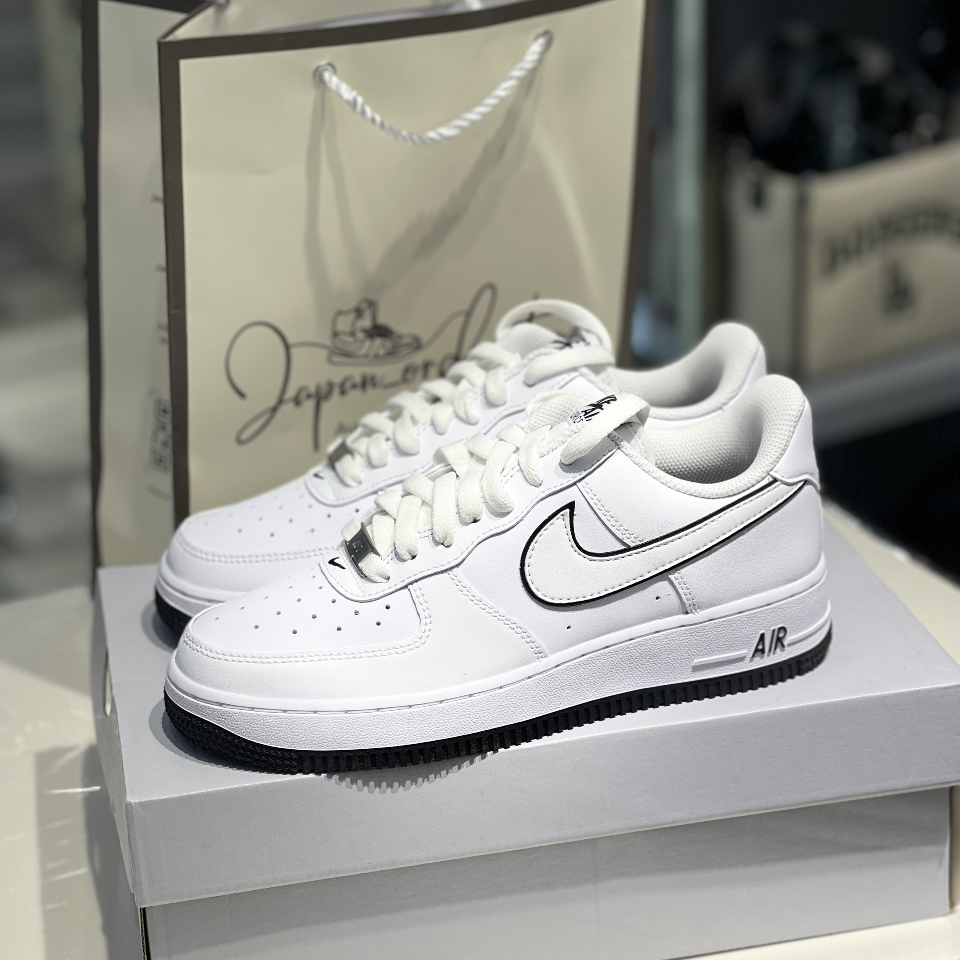 Giày Nike Air Force 1 Low Outline White Black DV0788-103