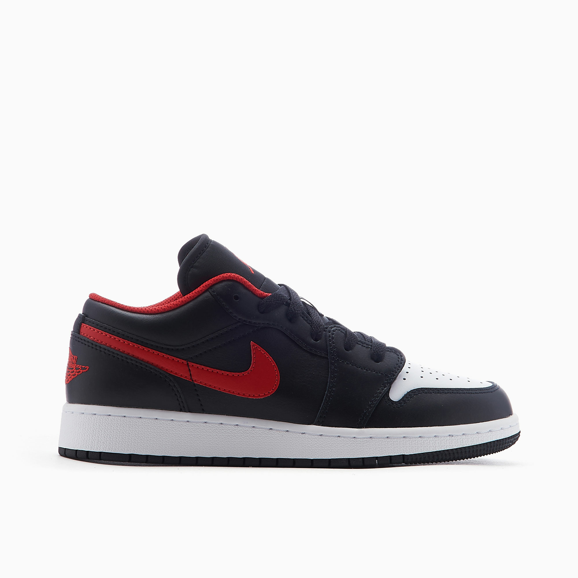 Giày Nike Air Jordan 1 Low GS Black Fire Red 553560-063