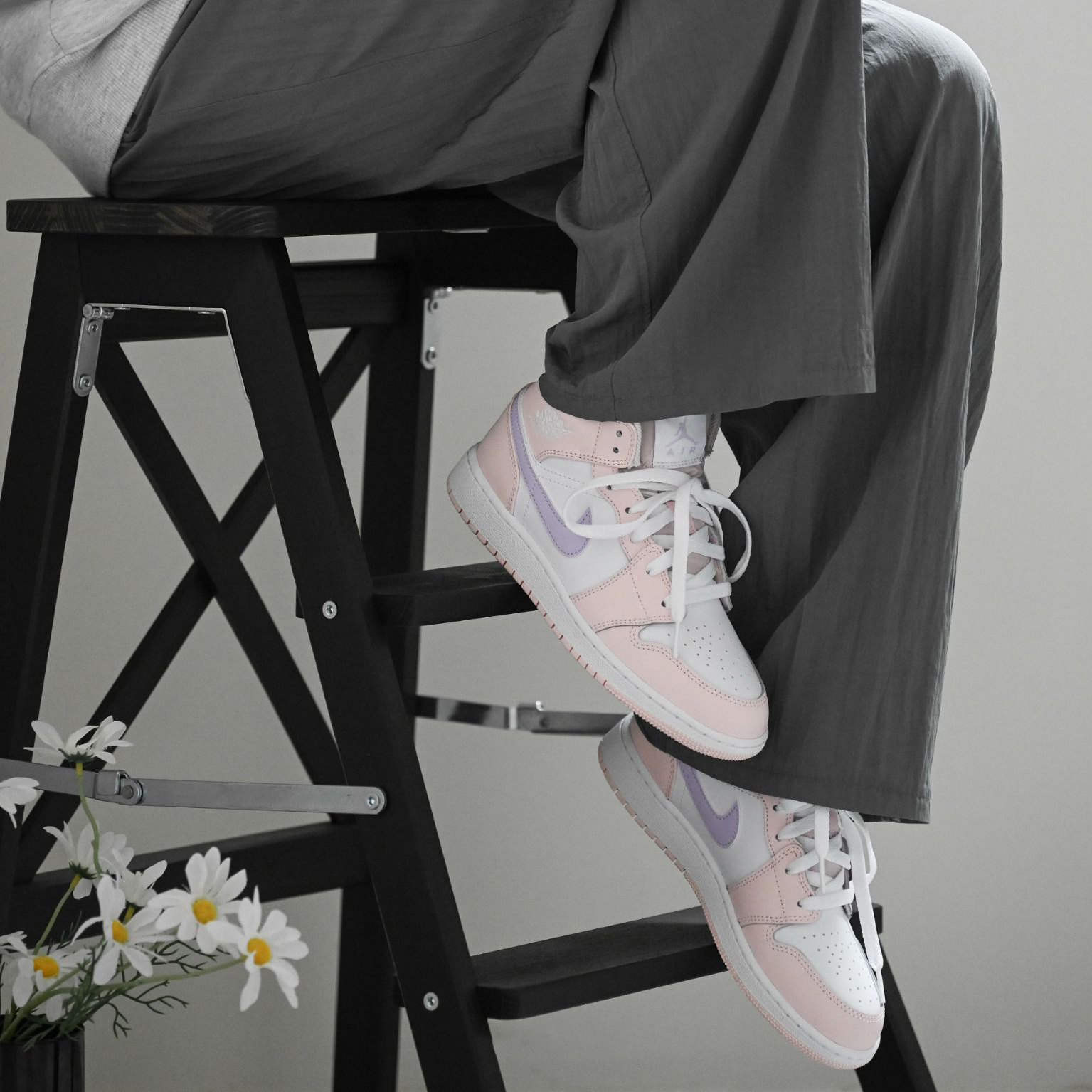 Giày Nike Air Jordan 1 MID Pink Wash FD8780-601