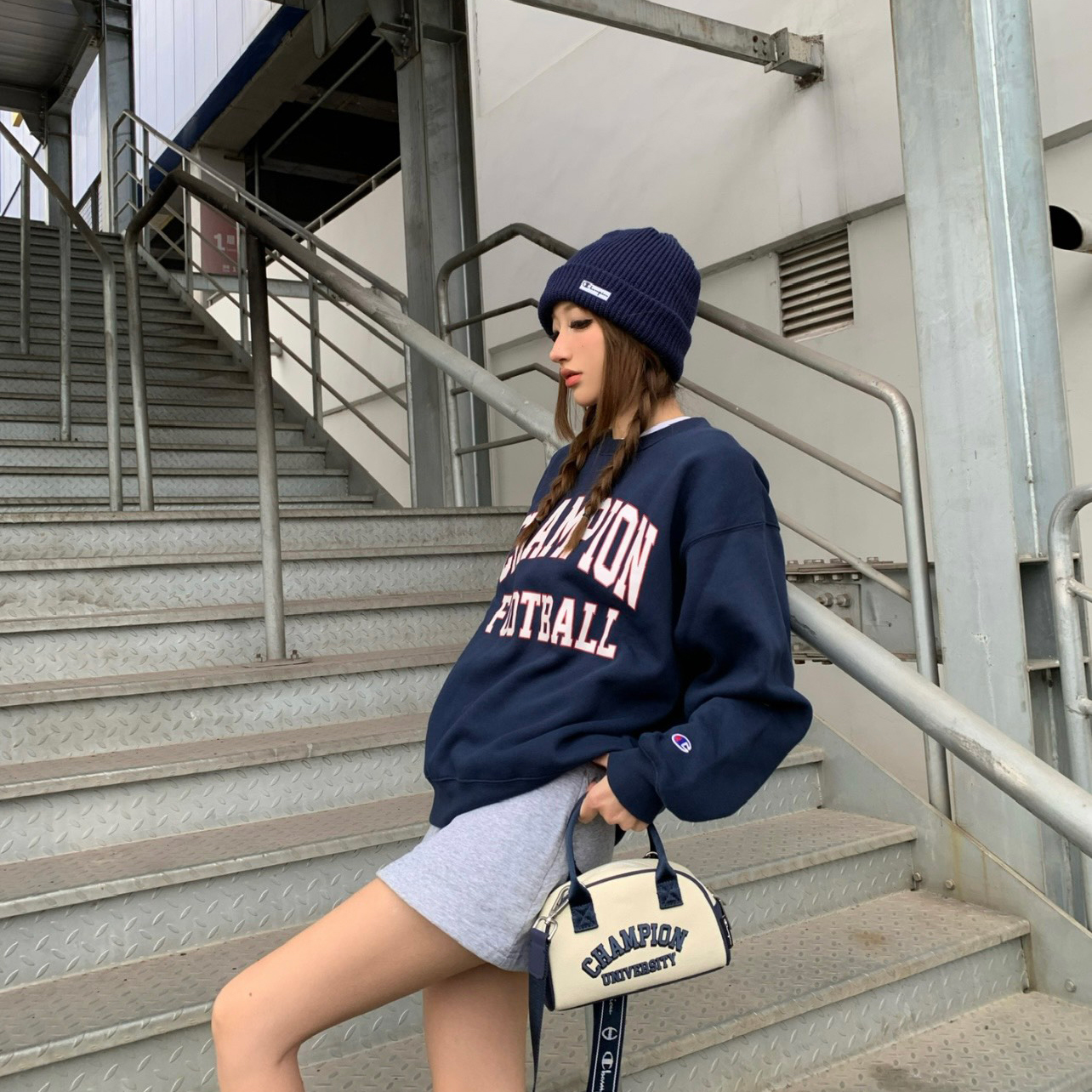 Túi Champion University Autumn Bowling Navy Bag