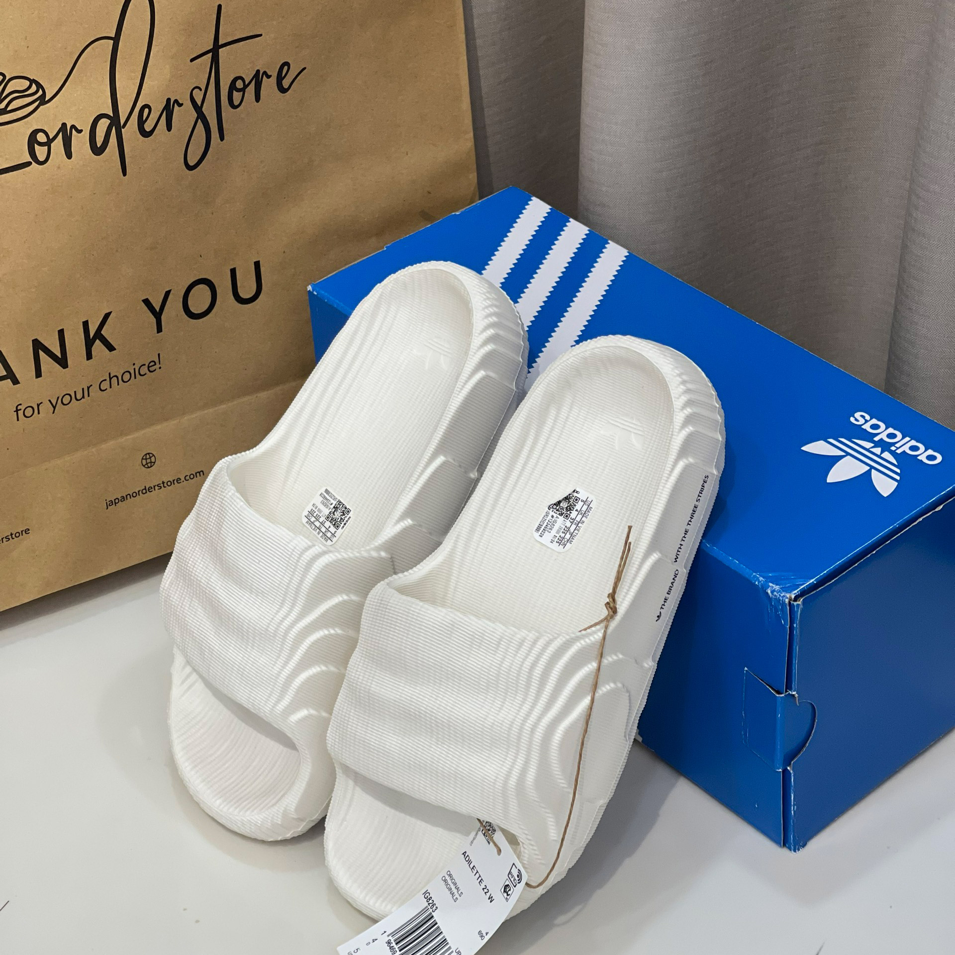 Dép Adidas Adilette 22 Slides Off White IG8263