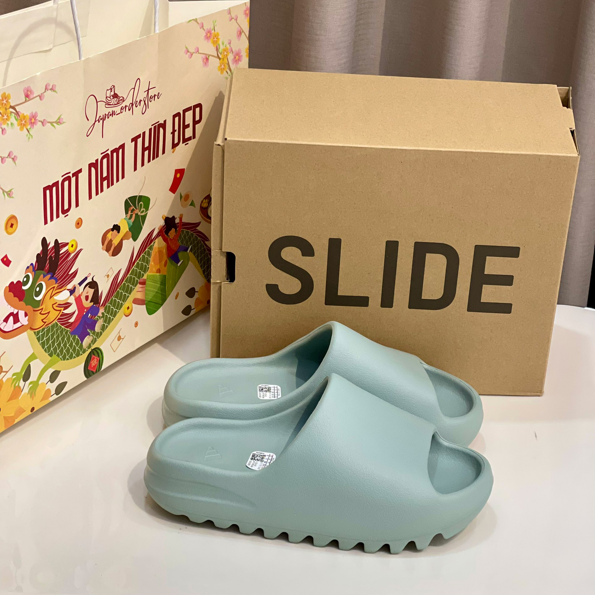 Dép Adidas Yeezy Salt Slide ID5480 chính hãng