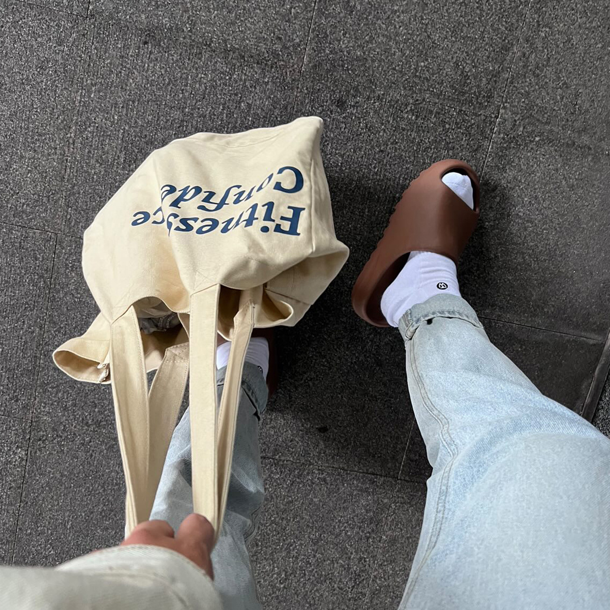 Dép Adidas Yeezy Slide Flax FZ5896 | Authentic