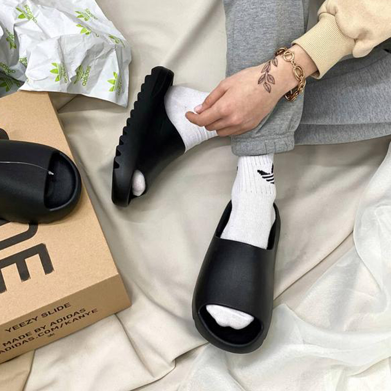 Dép Adidas Yeezy Slides Dark Onyx ID5103 Japan_Orderstore