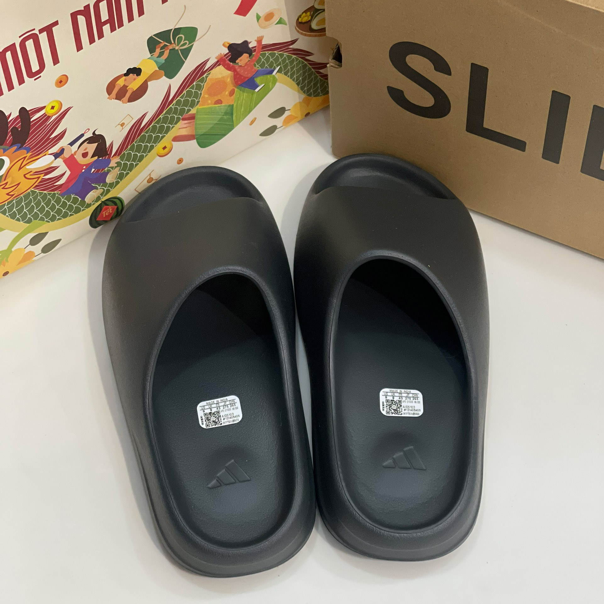 Dép Adidas Yeezy Slides Dark Onyx ID5103 Japan_Orderstore