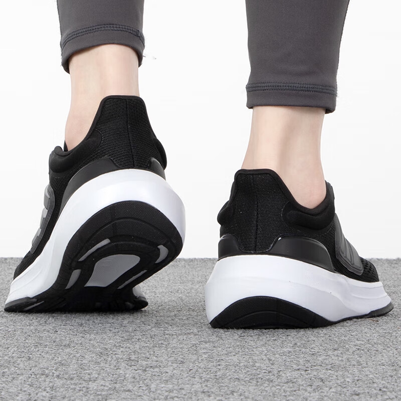 Giày Adidas Running Ultrabounce Core Black HP5787