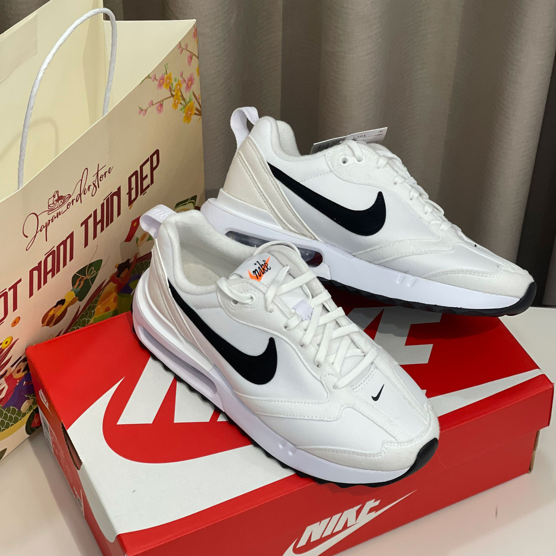 Giày Nike Air Max Dawn White Orange DH5131-101