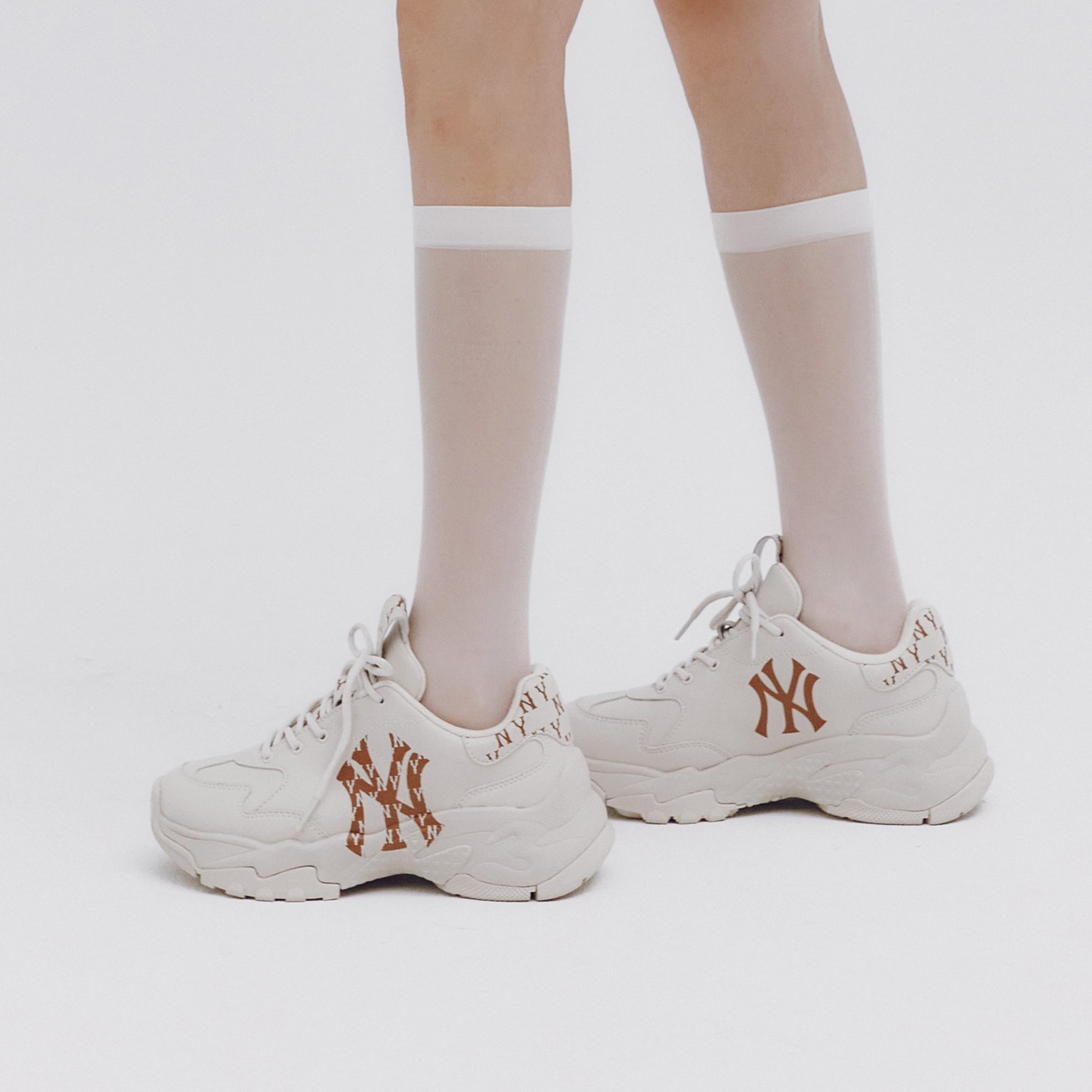 Giày MLB Chunky Monogram New York Brown 3ASHBMN3N-50IVS