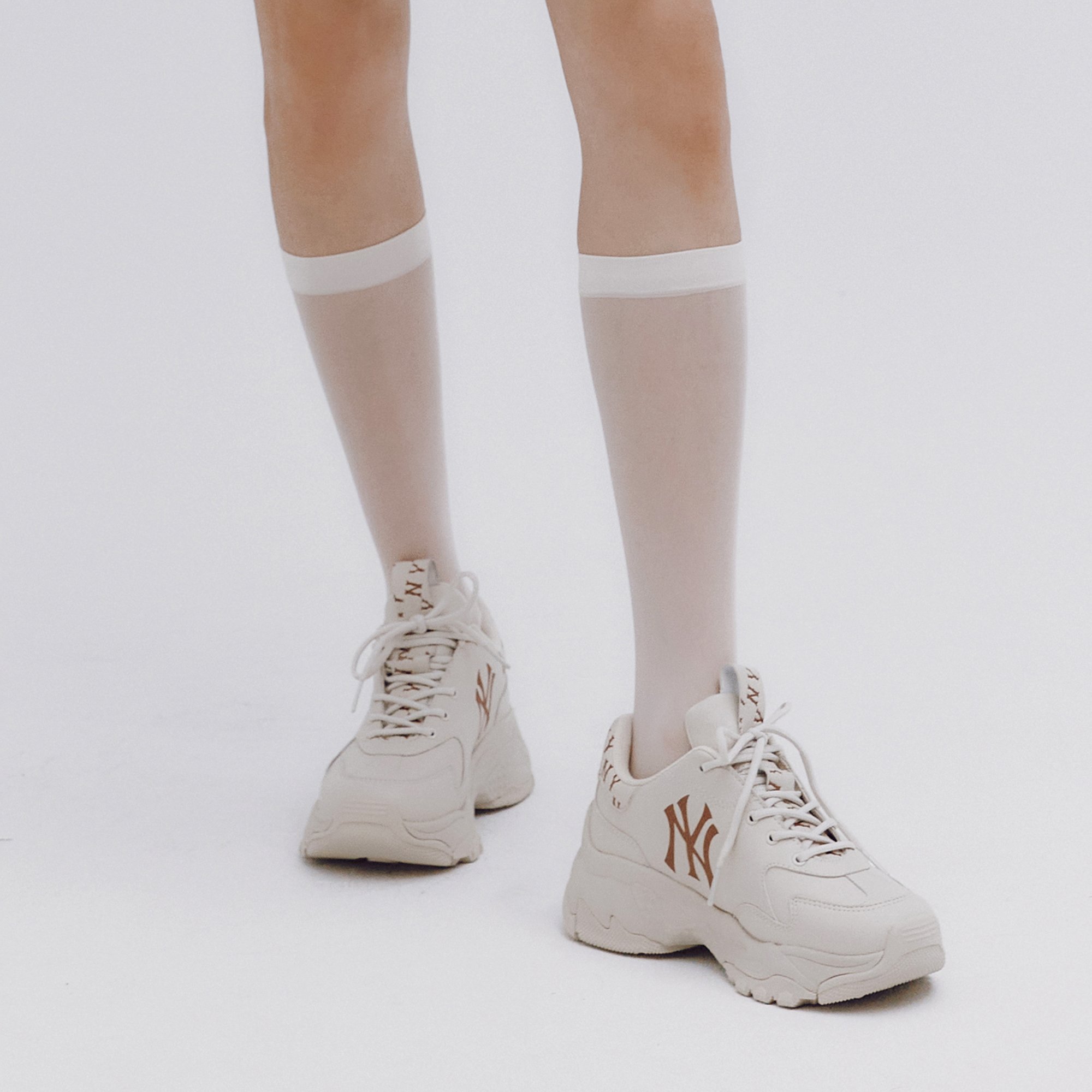 Giày MLB Chunky Monogram New York Brown 3ASHBMN3N-50IVS