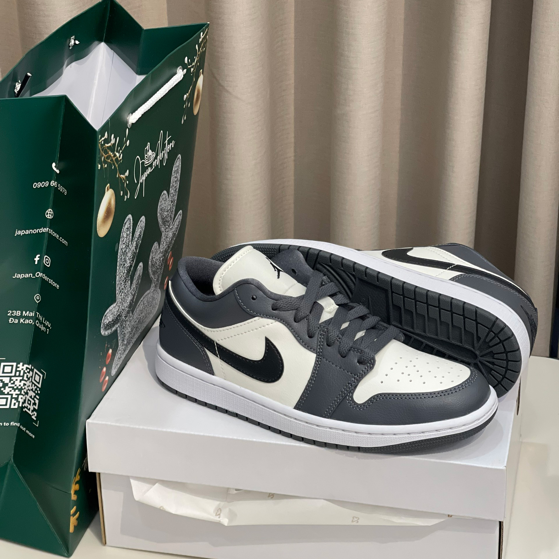 Giày Nike Air Jordan 1 Low Dark Grey DC0774-102