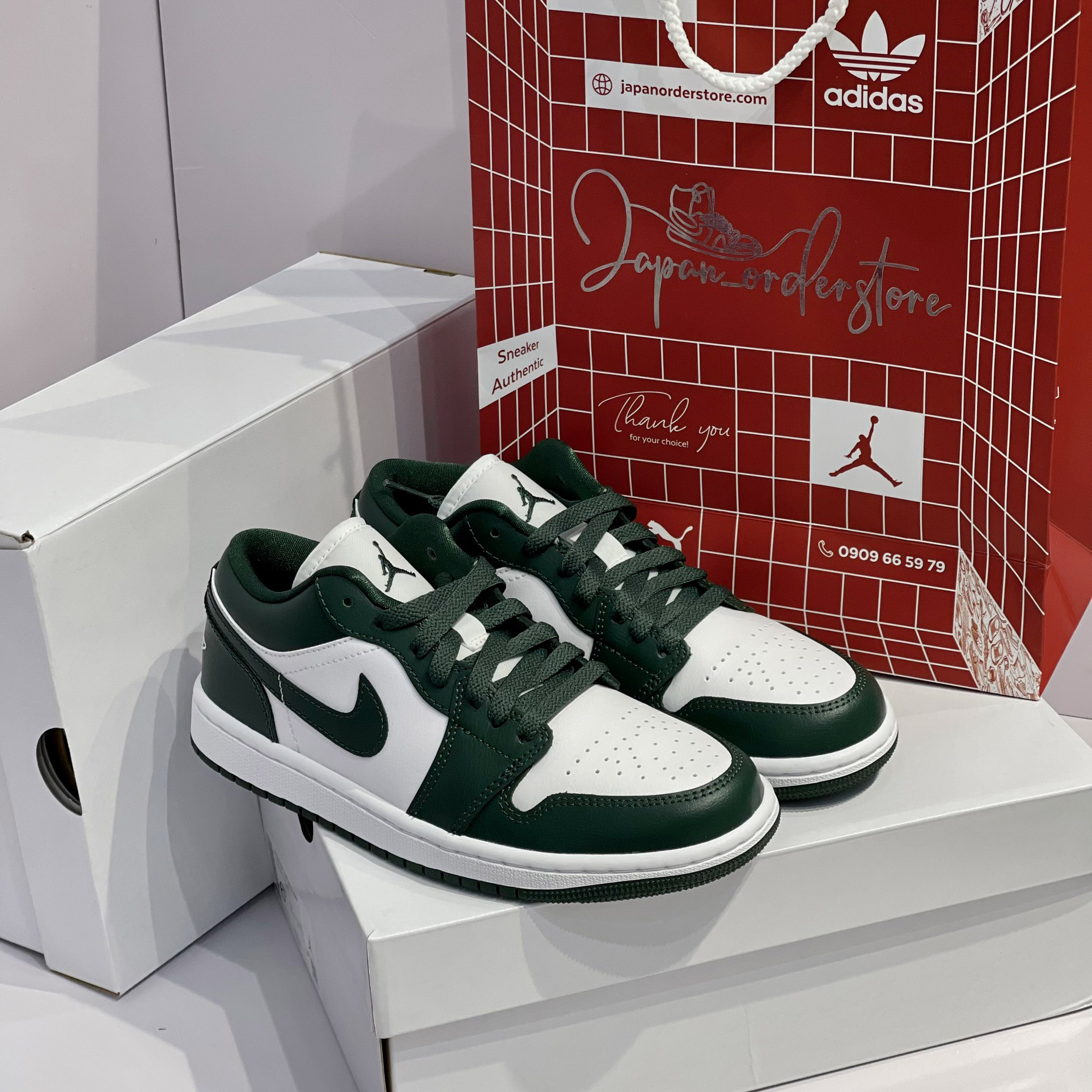 Giày Nike Air Jordan 1 Low Galactic Jade DC0774-113