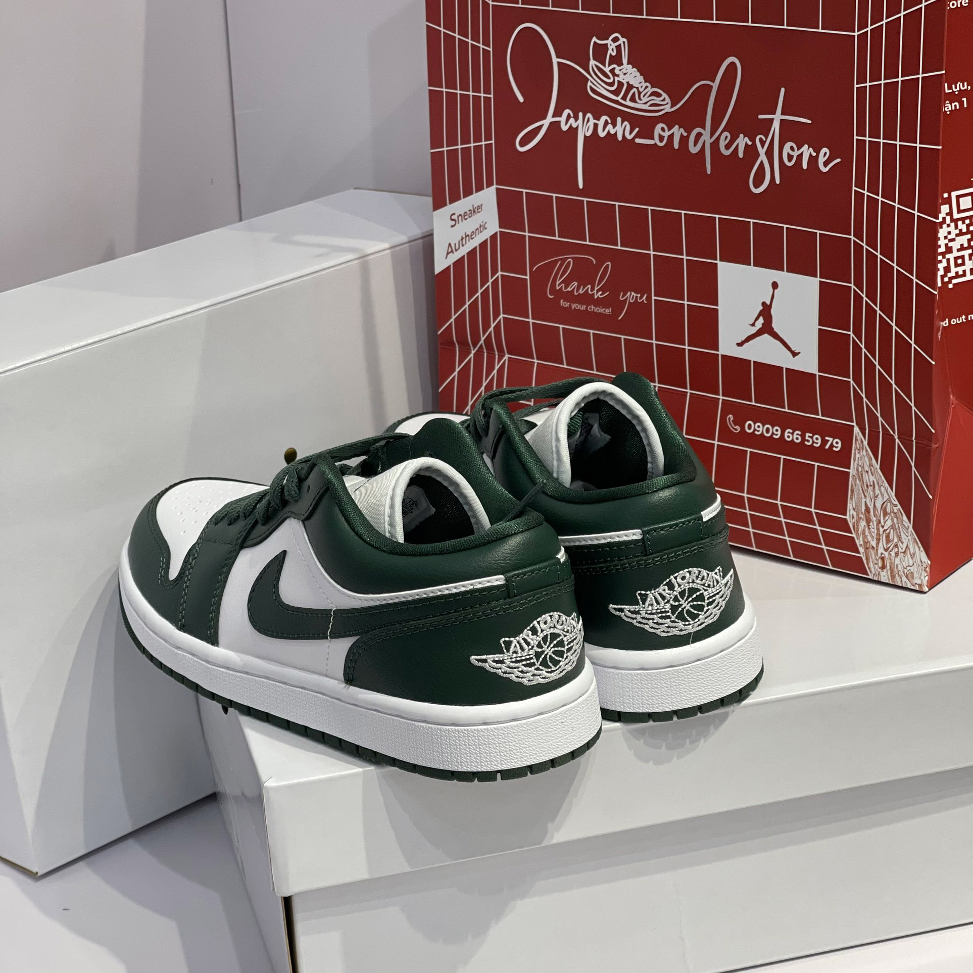 Giày Nike Air Jordan 1 Low Galactic Jade DC0774-113