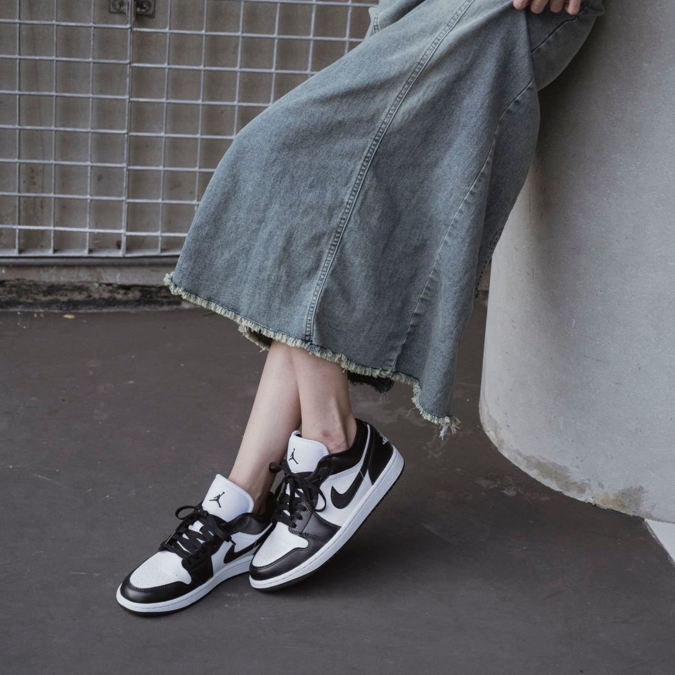 Giày Nike Air Jordan 1 Low Panda DC0774-101 | Authentic