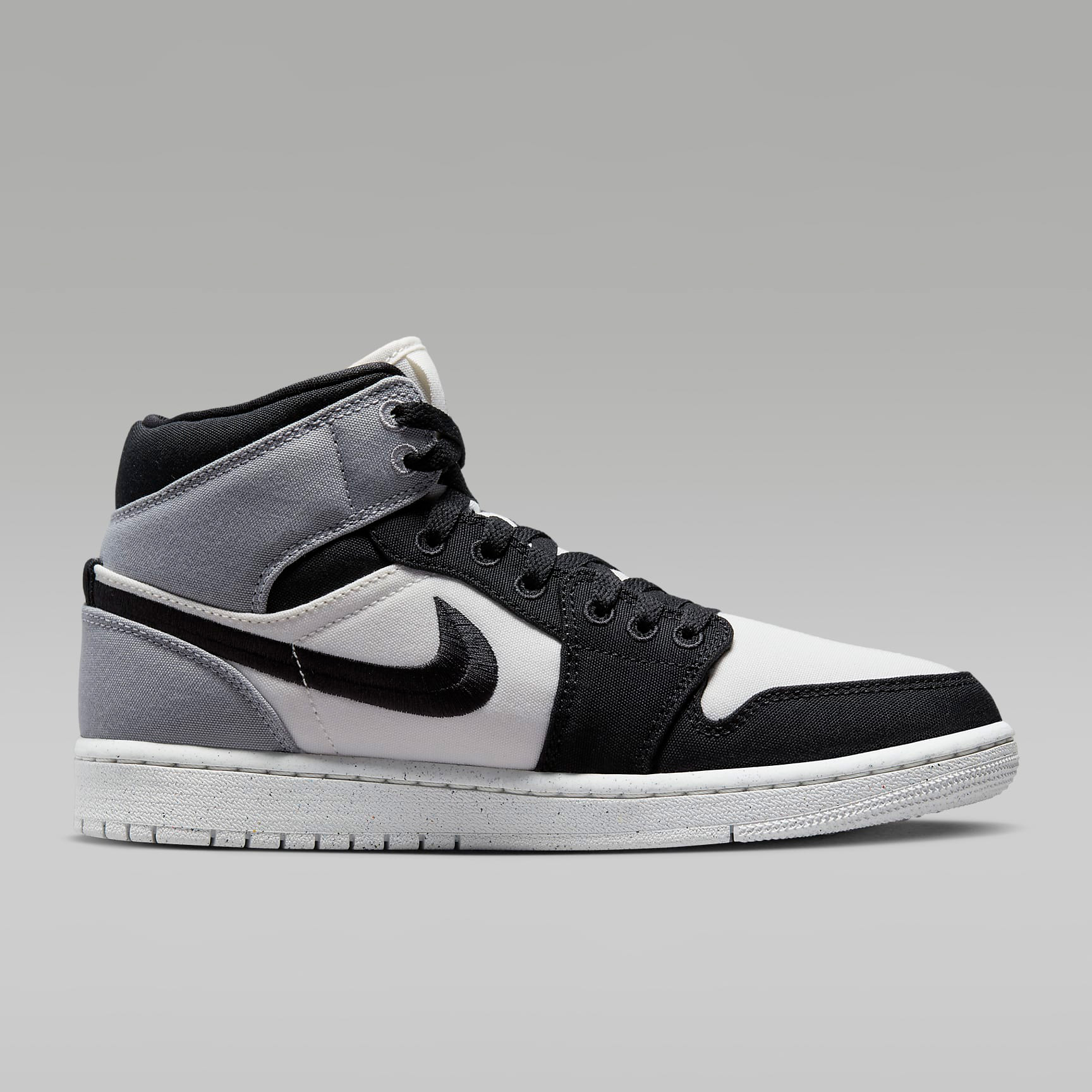 Giày Nike Air Jordan 1 Mid SE Canvas DV0427-100
