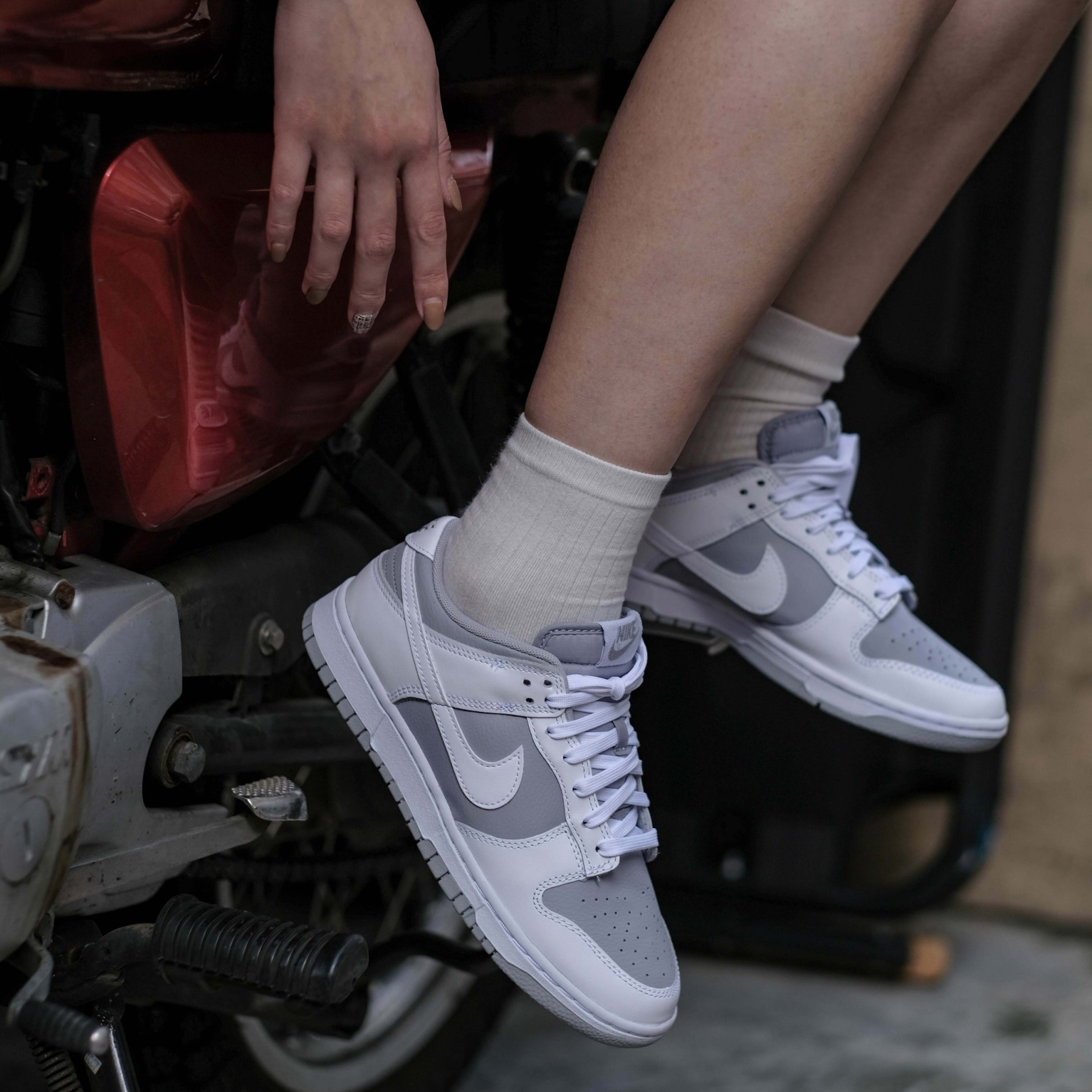 Giày Nike Dunk Low Retro White Grey DJ6188-003