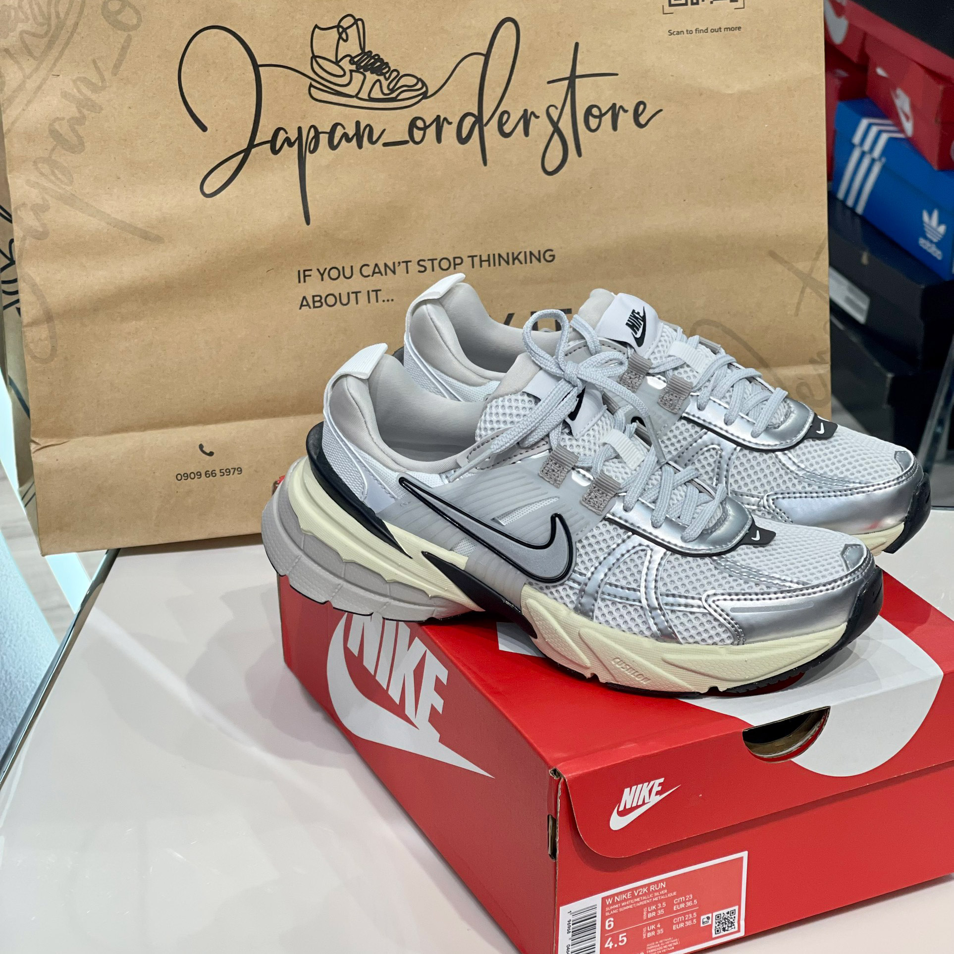 Giày Nike V2K Run Summit White Metallic Silver FD0736-100