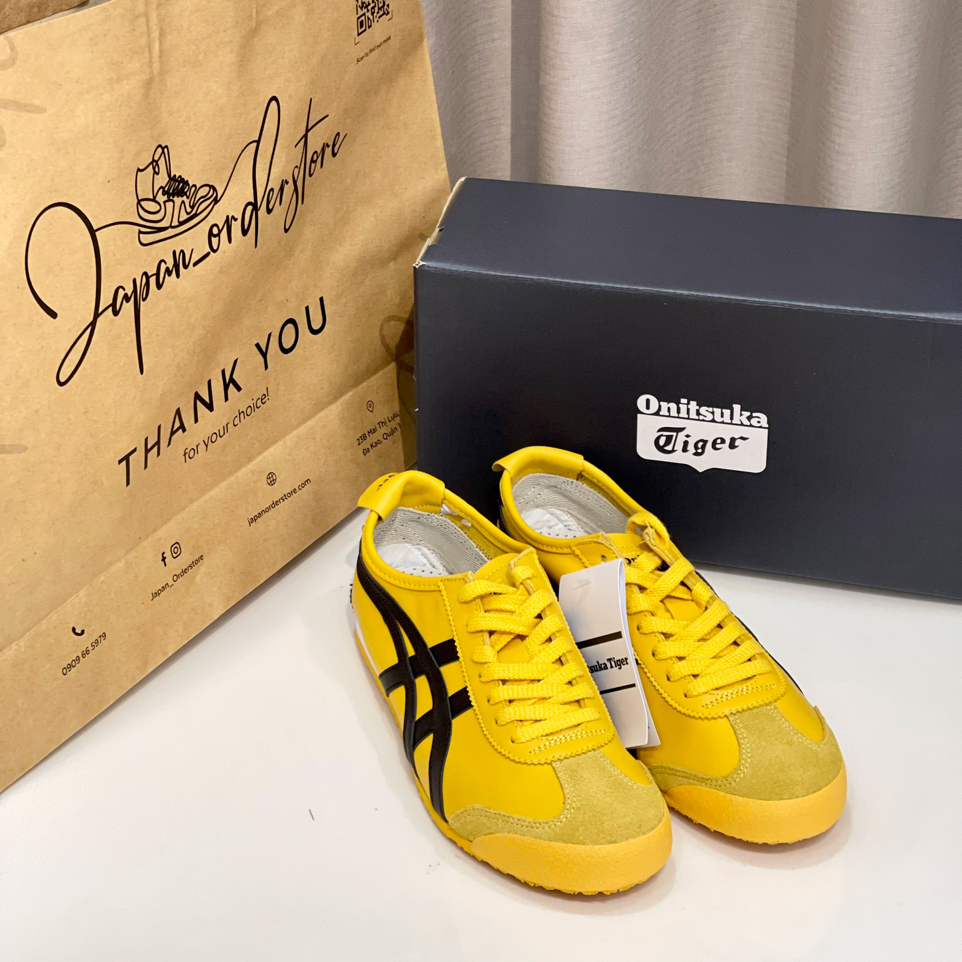 Giày Onitsuka Tiger Mexico 66 Black Yellow 1183C102-751