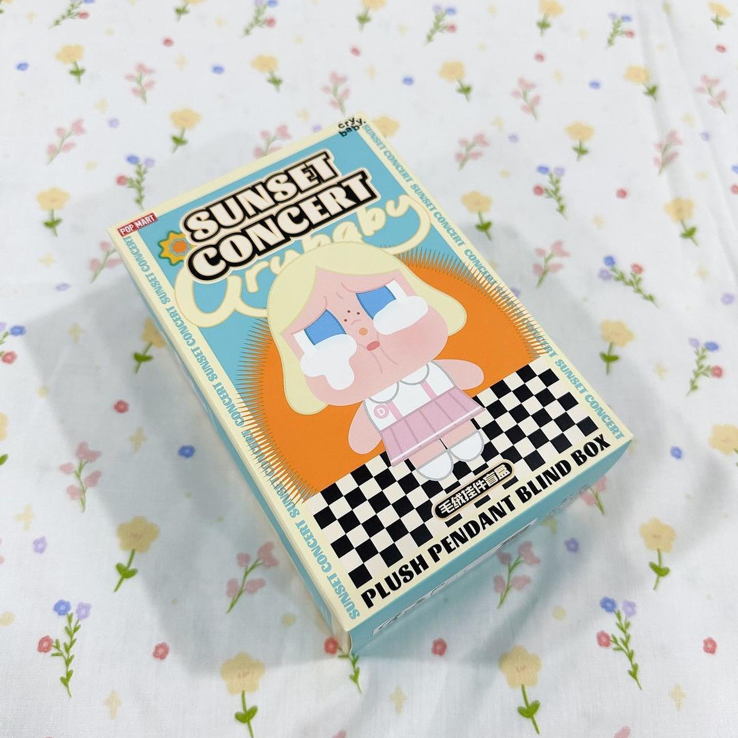 Popmart Crybaby Sunset Concert Series chính hãng