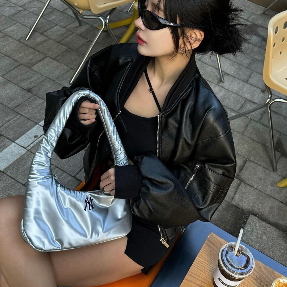 Túi MLB Luxleisure Nylon Hobo New York 3ABQS044N-50SIS