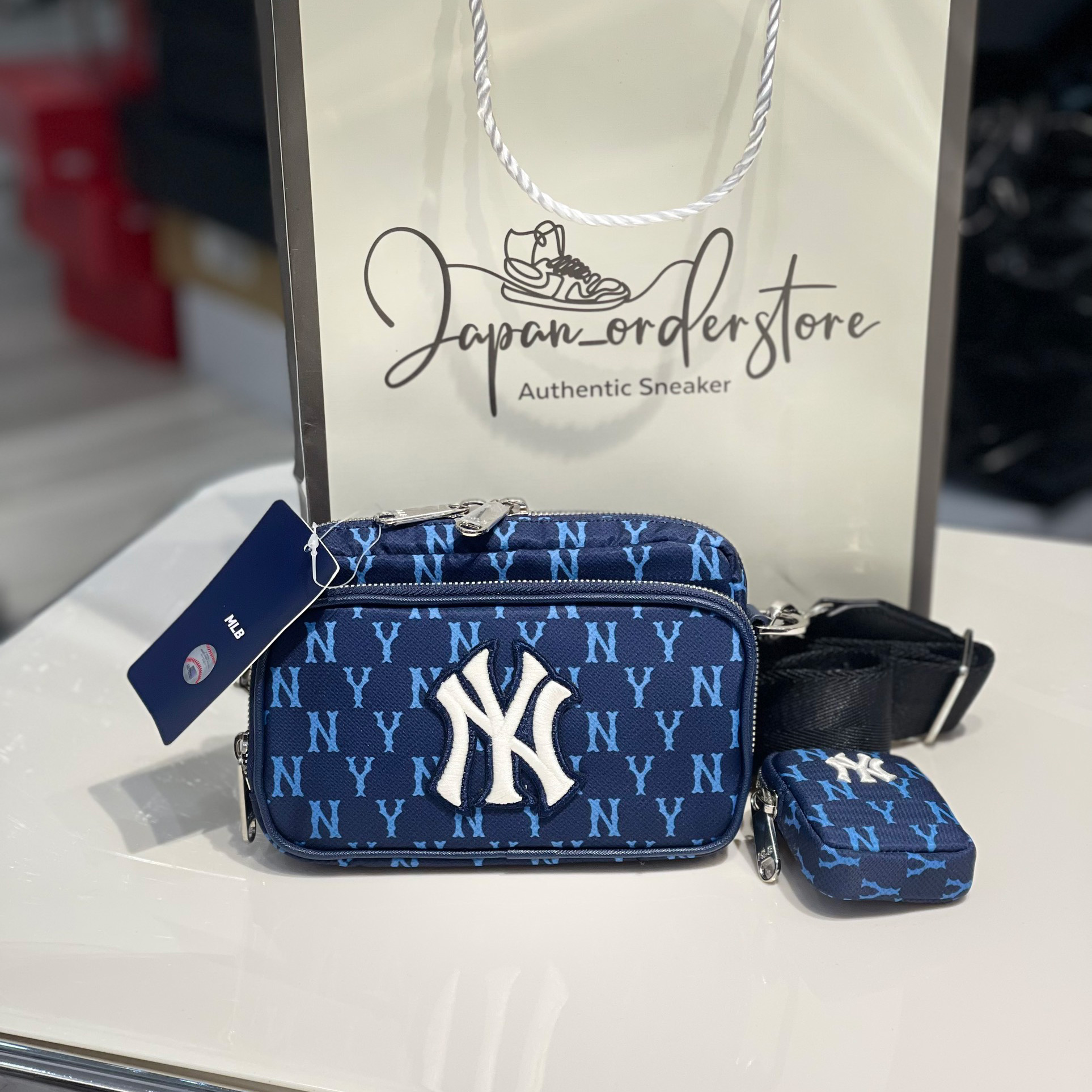 Túi MLB Monogram Dark Navy New York Yankees 3ACRS012N-50NYL