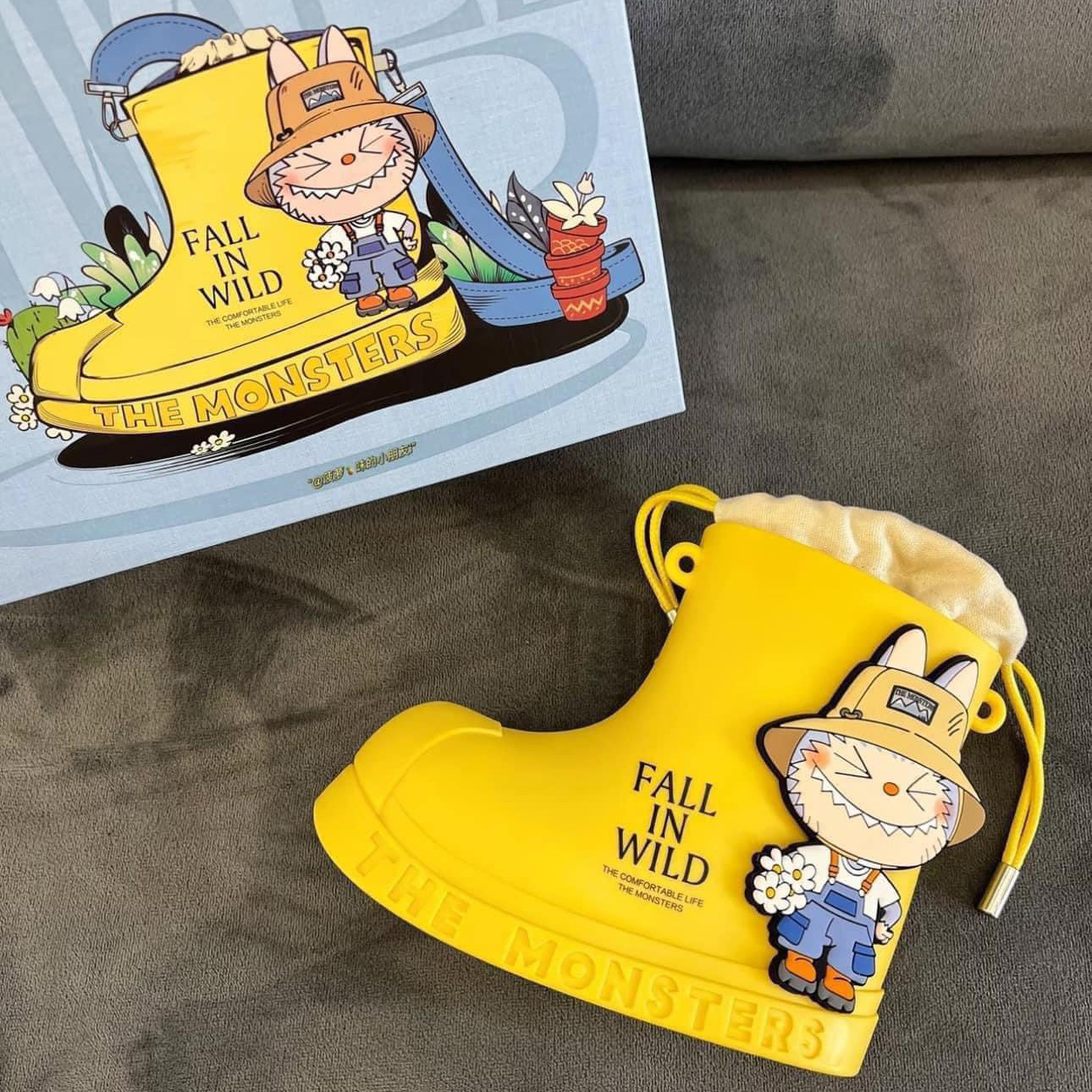 Túi ủng ngày mưa The Monsters Fall In Wild Labubu