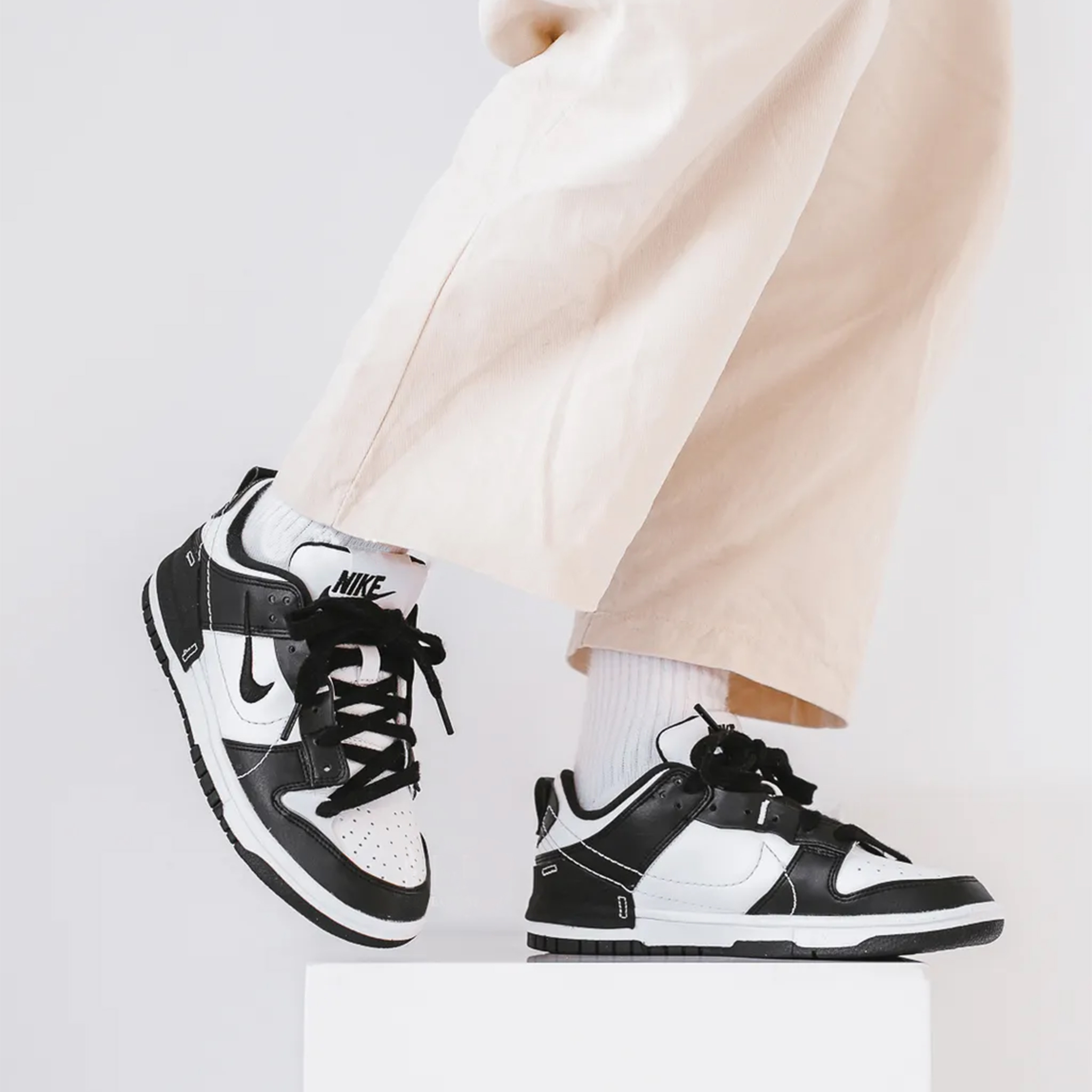 Giày Nike Dunk Low Disrupt 2 Panda DV4024 002 | Authentic