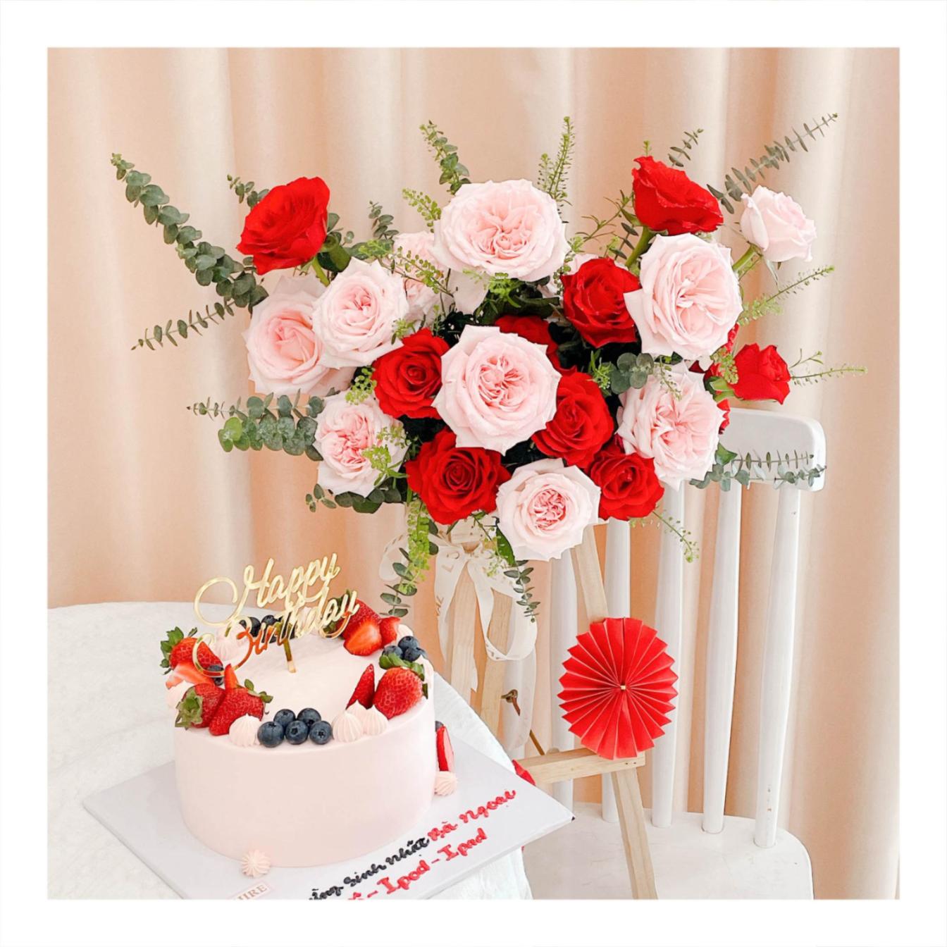 Set bánh & hoa tone đỏ